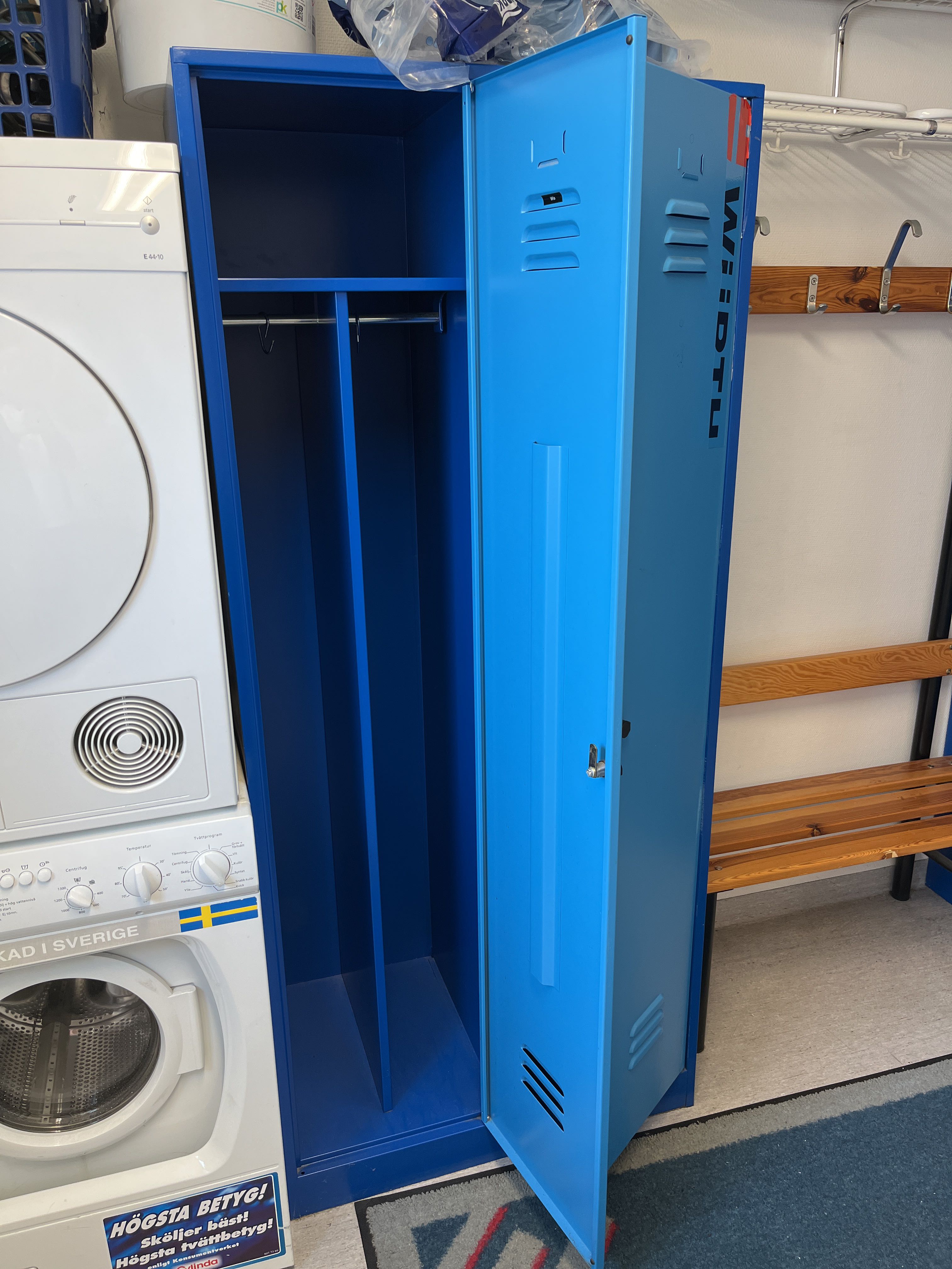 Washing machine, dryer & wardrobe - PS Auction - We value the future ...