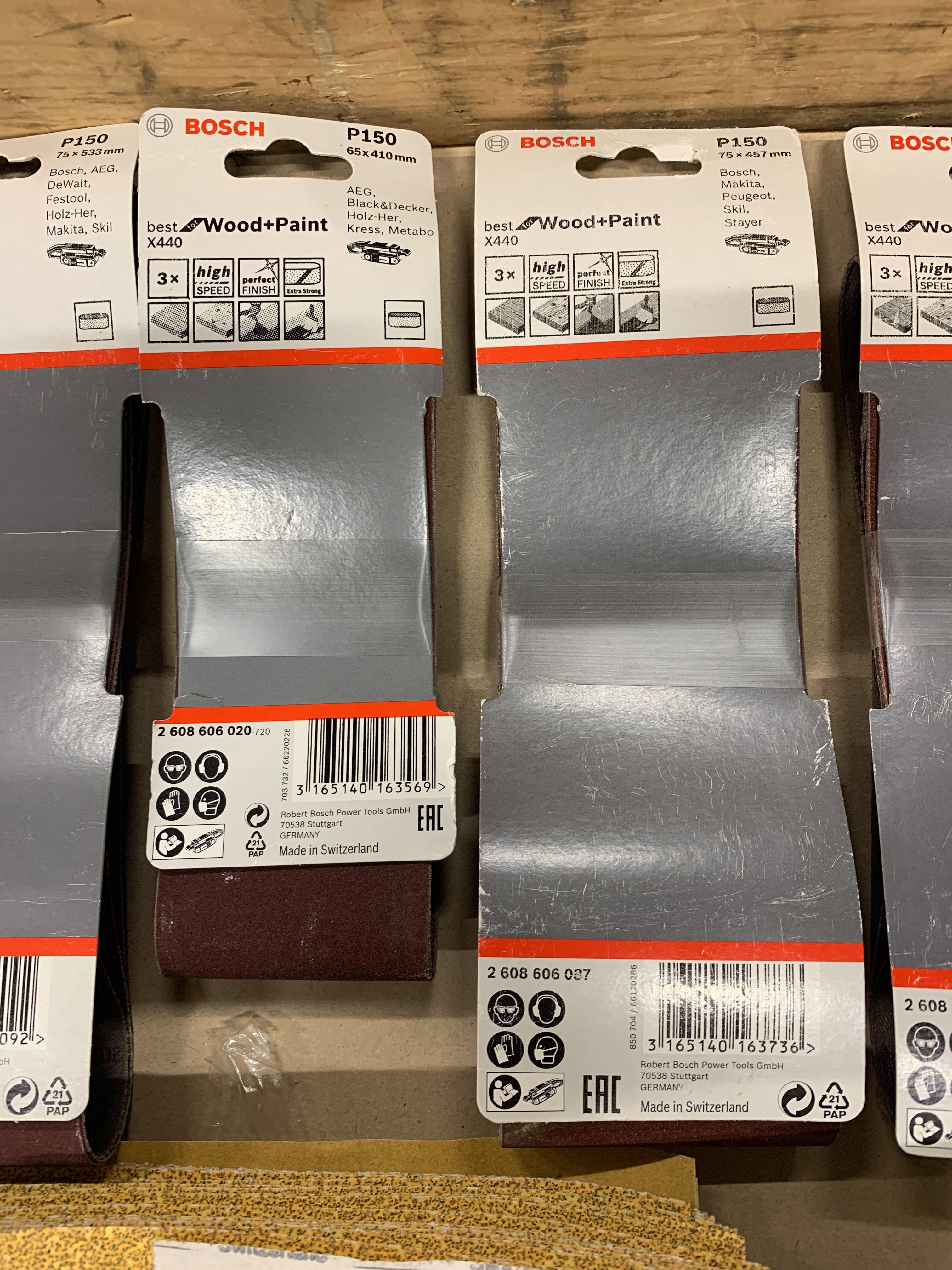 Sortiment med slippapper Bosch - Auktioner online - Nätauktioner ...