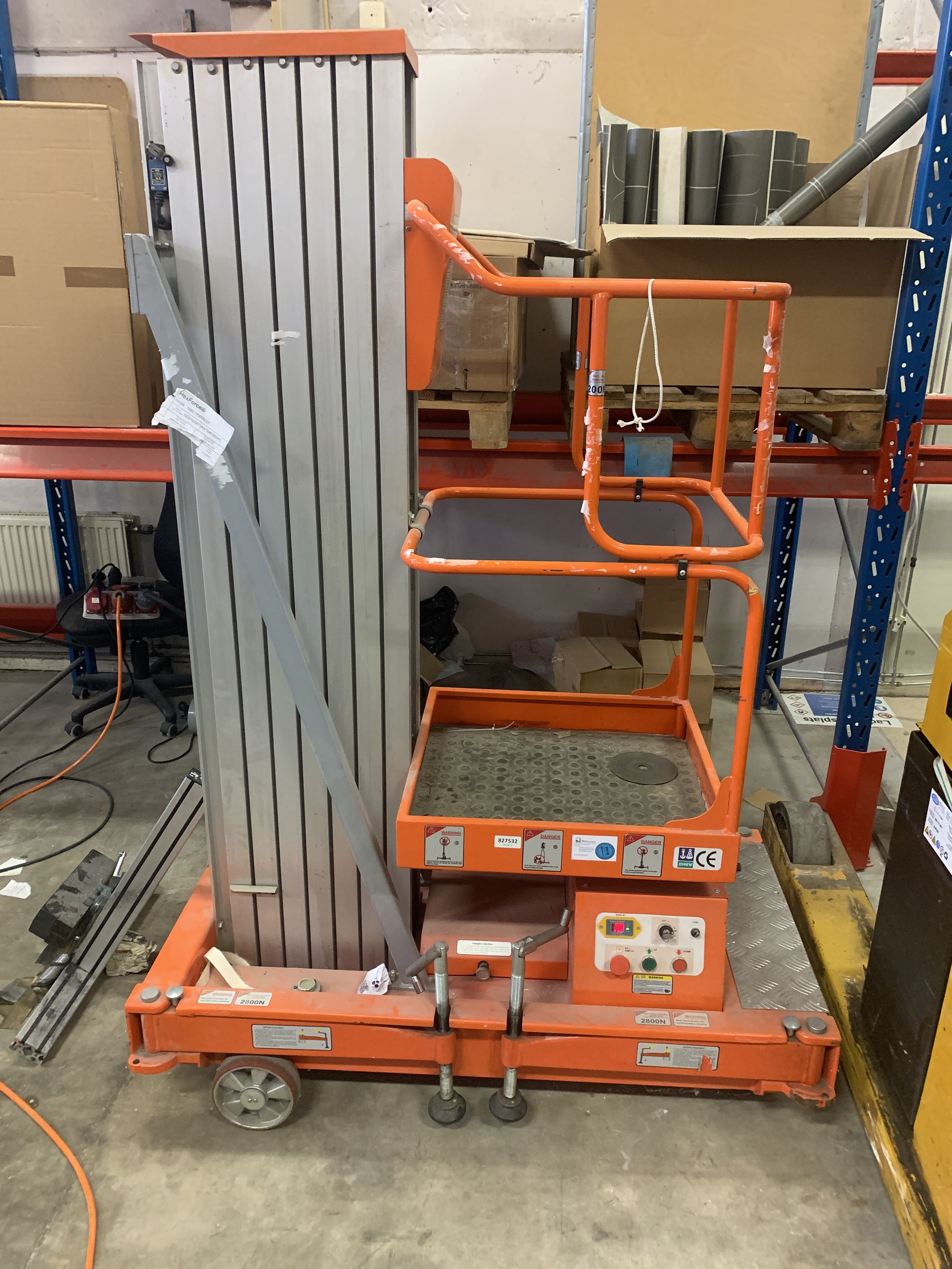 Orange lift - PS Auction - We value the future - Largest in net auctions