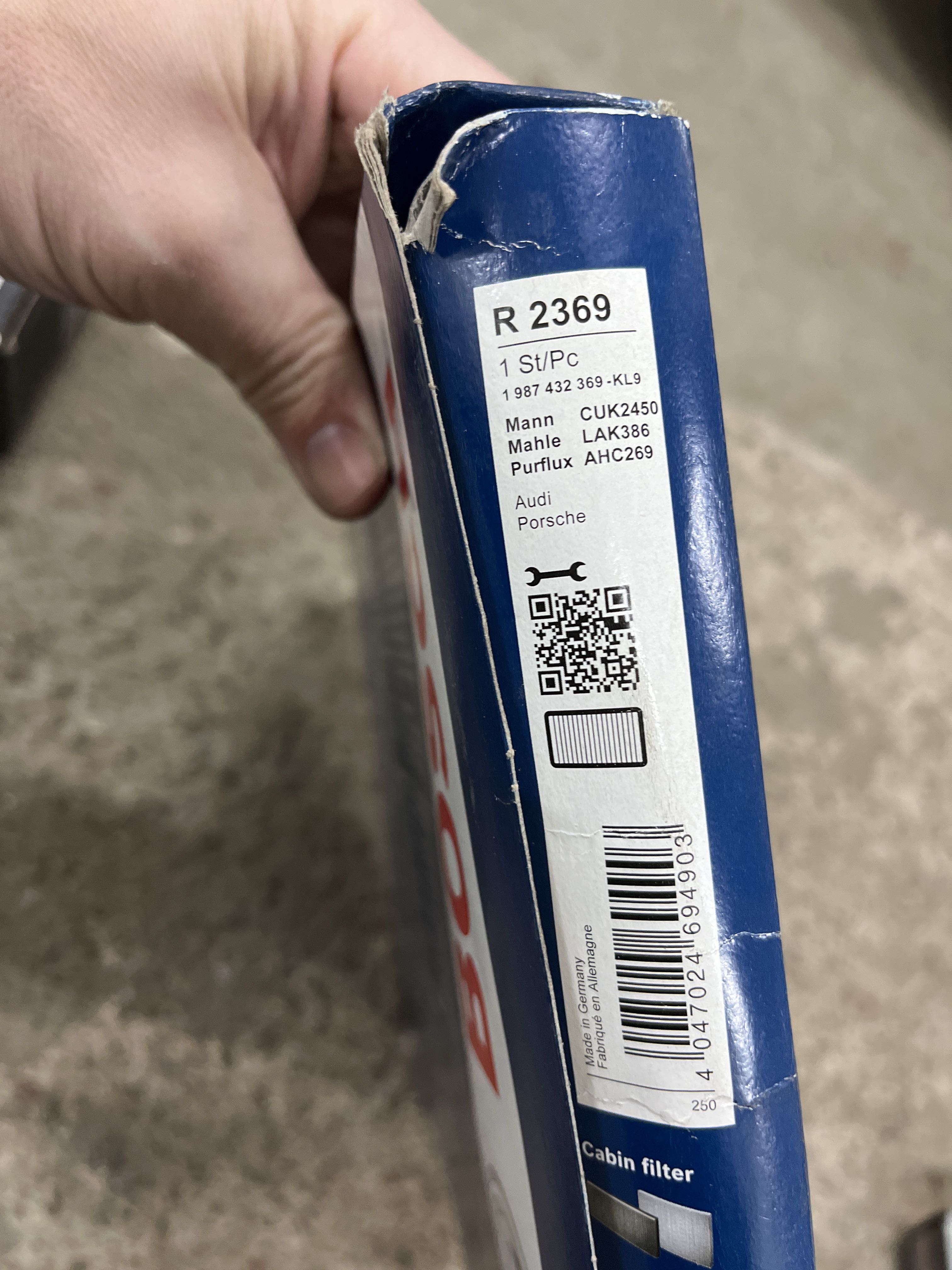 Diverse reservdelar bilar, vattenpump, kamremssats med mera - Auktioner ...