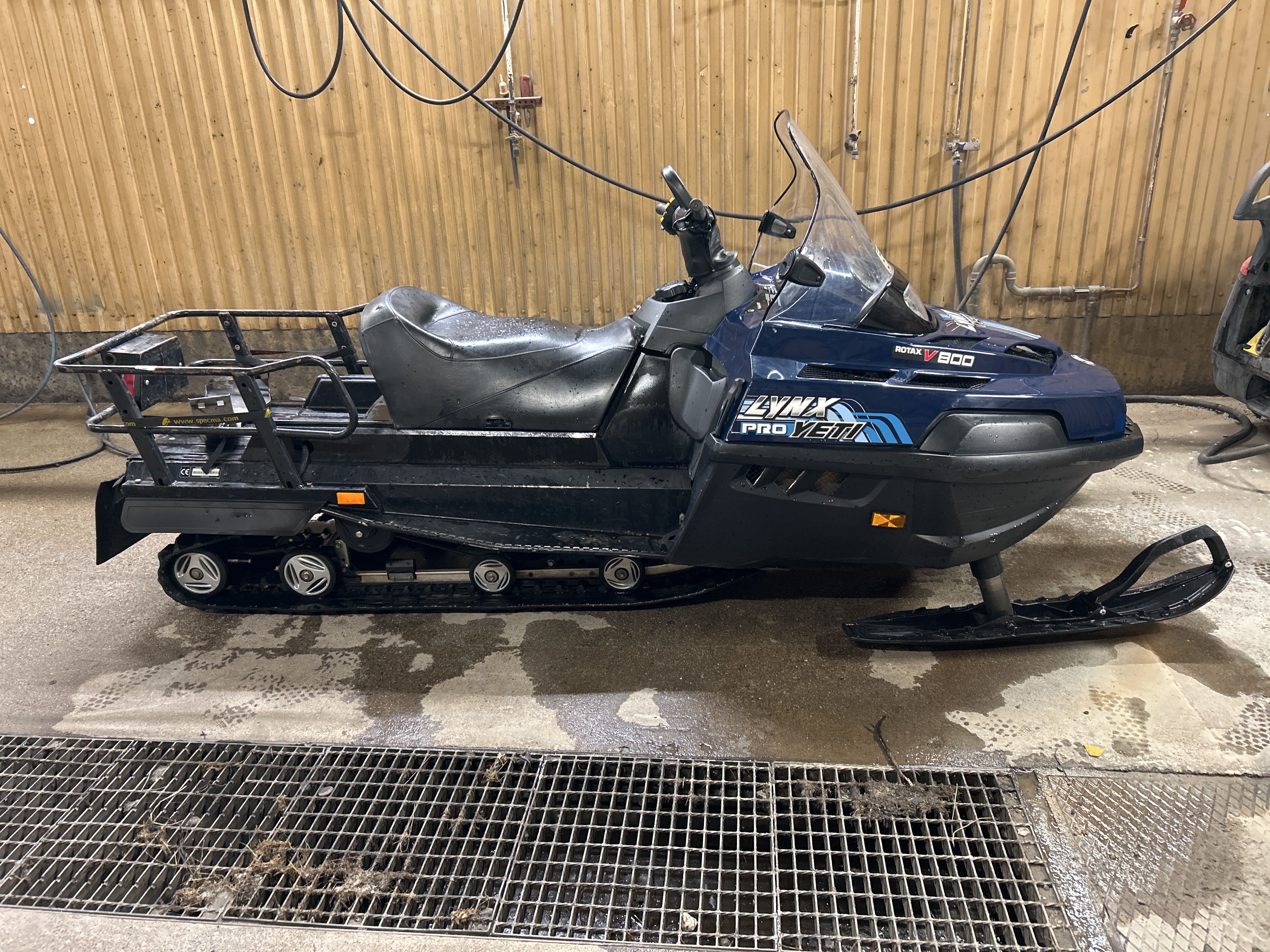 Snöskoter Lynx Yeti Pro V-800 -2007 - Auktioner online - Nätauktioner ...
