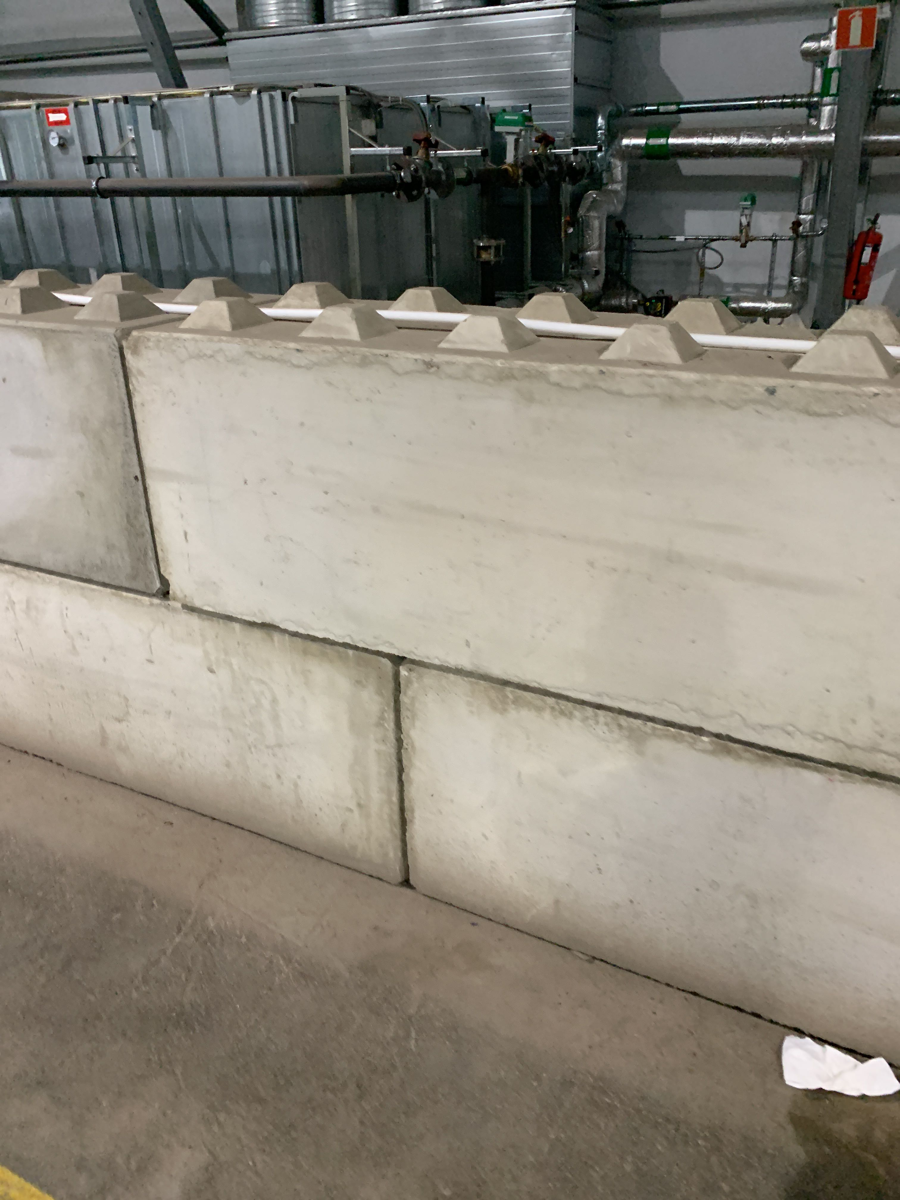 Betong Lego bitar 83 stycken - Auktioner online - Nätauktioner ...