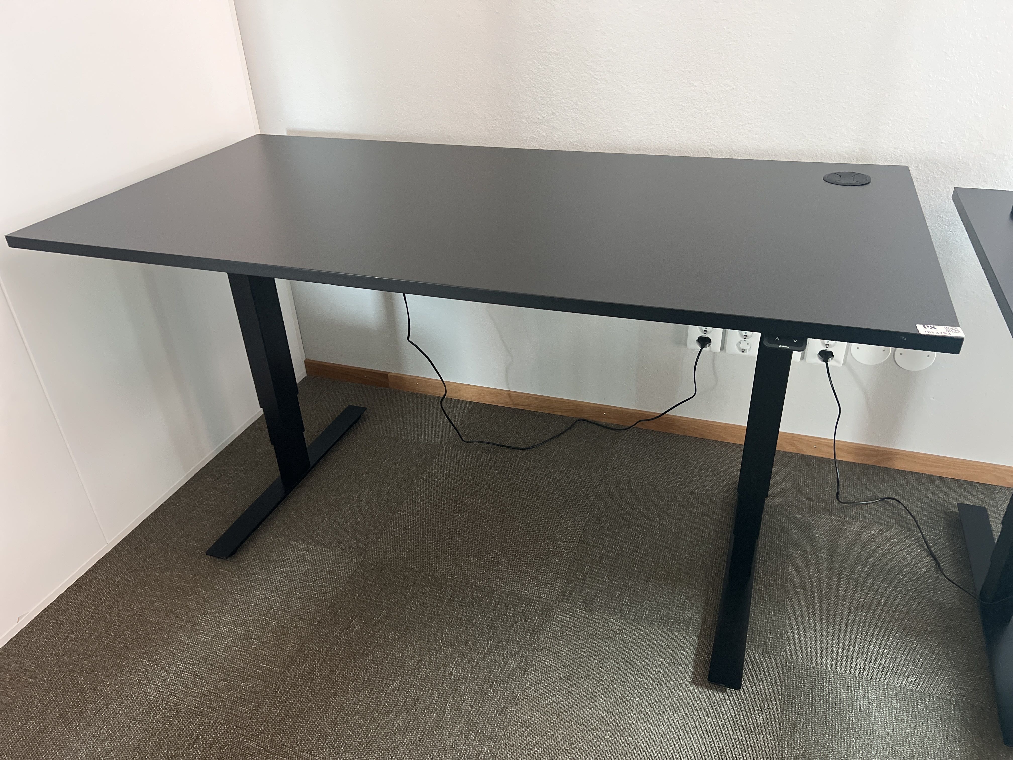 Adjustable desk Edsbyn - PS Auction - We value the future - Largest in net auctions