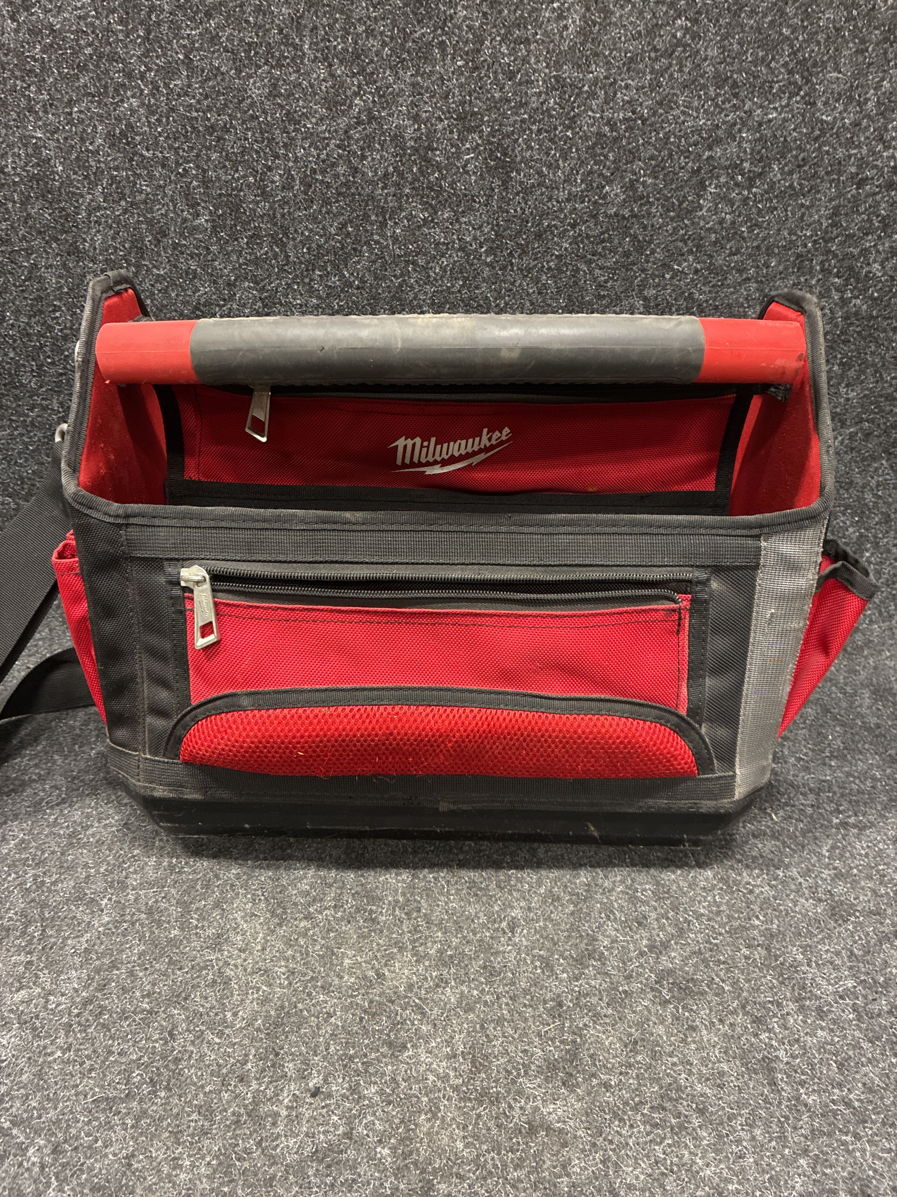 Milwaukee Packout Tool Bag - PS Auction - We value the future - Largest ...