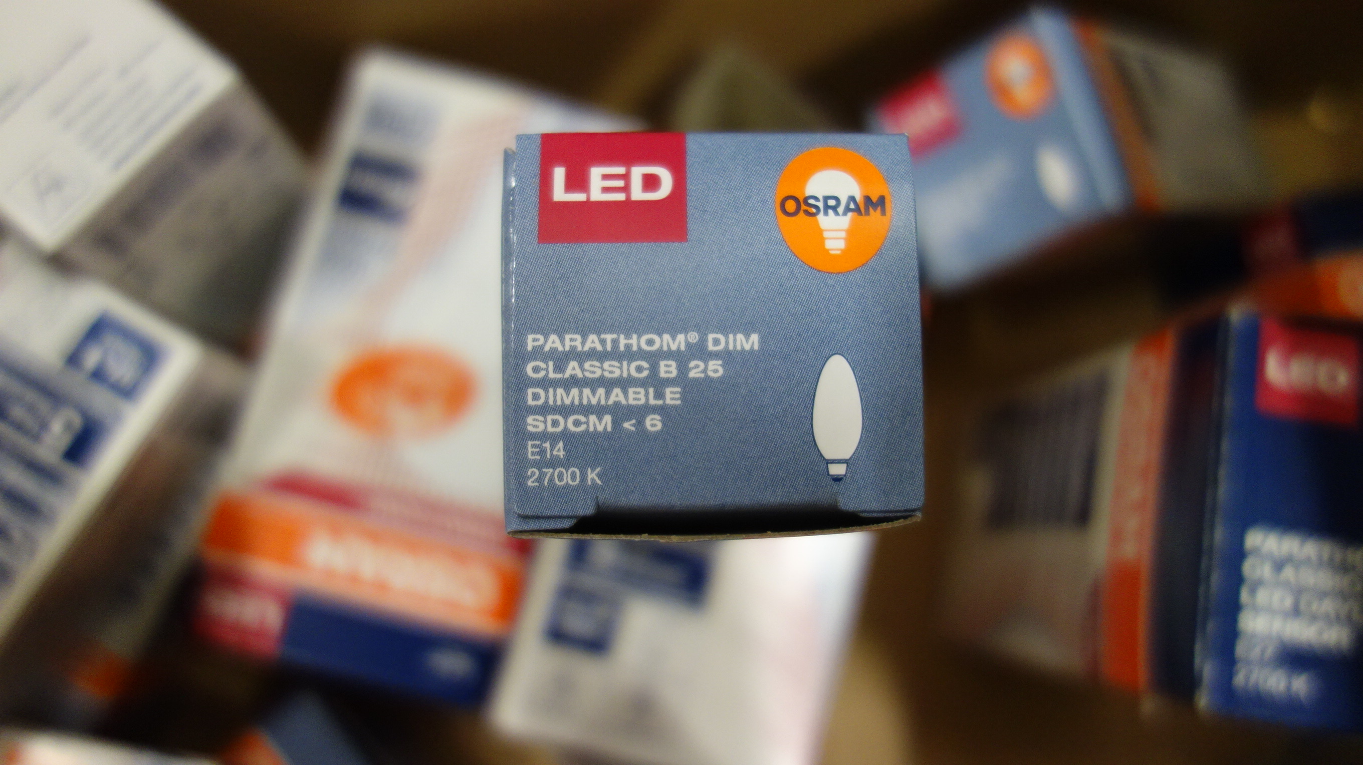 Light bulb range - Free shipping - PS Auction - We value the future ...