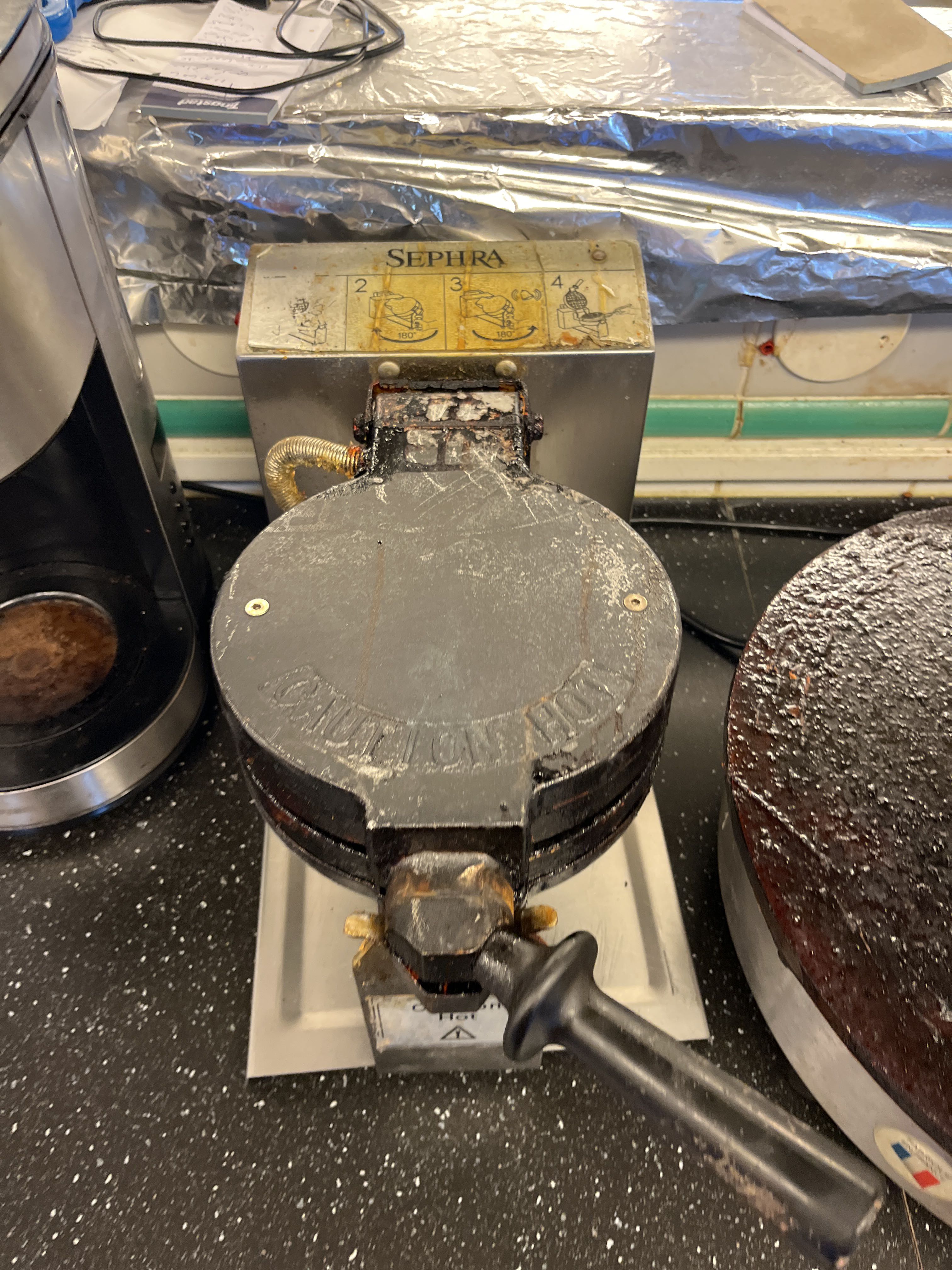 Crepe iron Saprah - PS Auction - We value the future - Largest in net ...