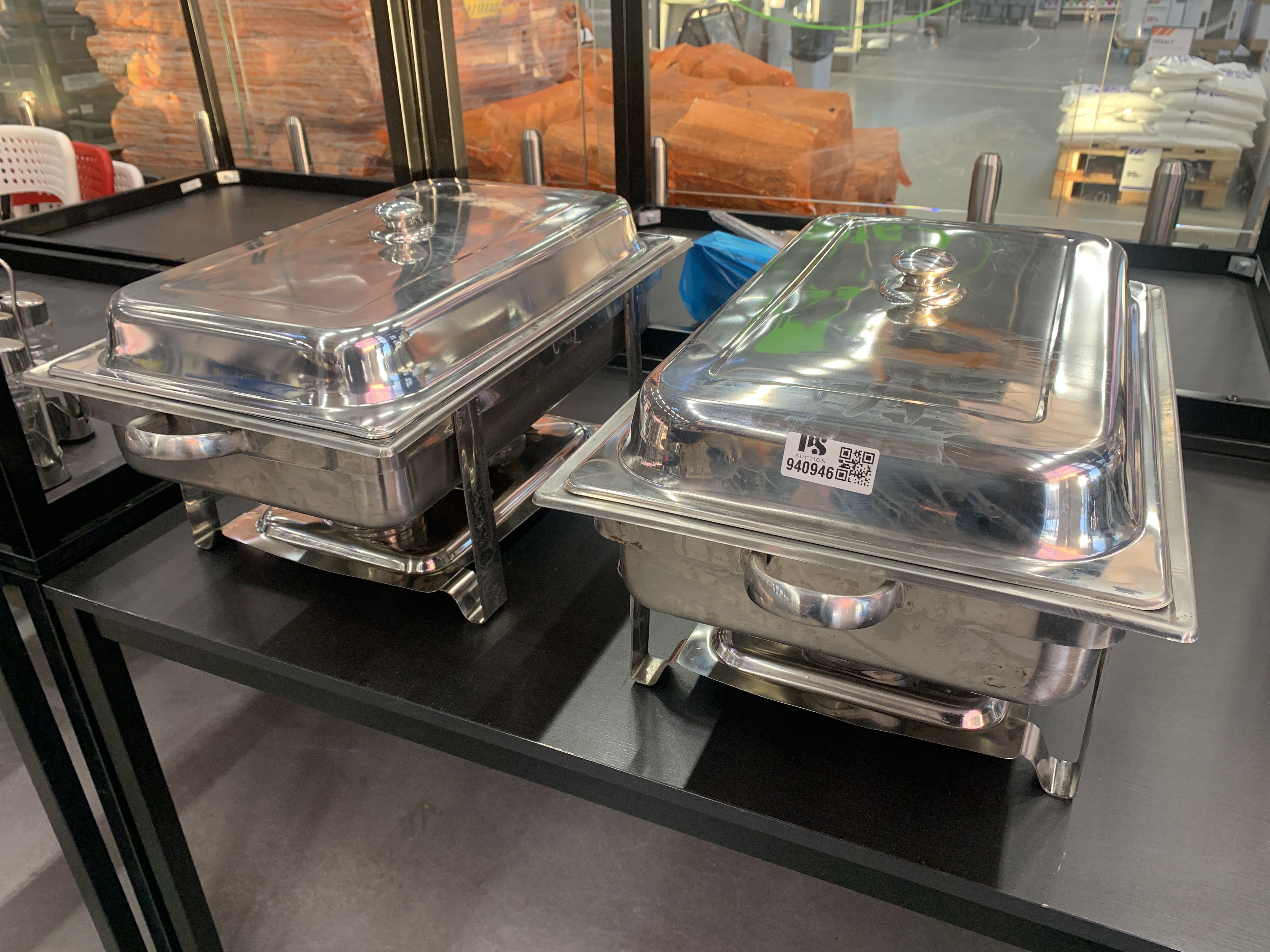 Varmhållning för buffé Chafing dish 2st - Auktioner online ...