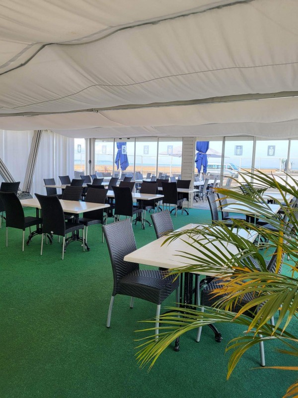 Serving tent 8 x 10 meters - PS Auction - We value the future - Largest ...