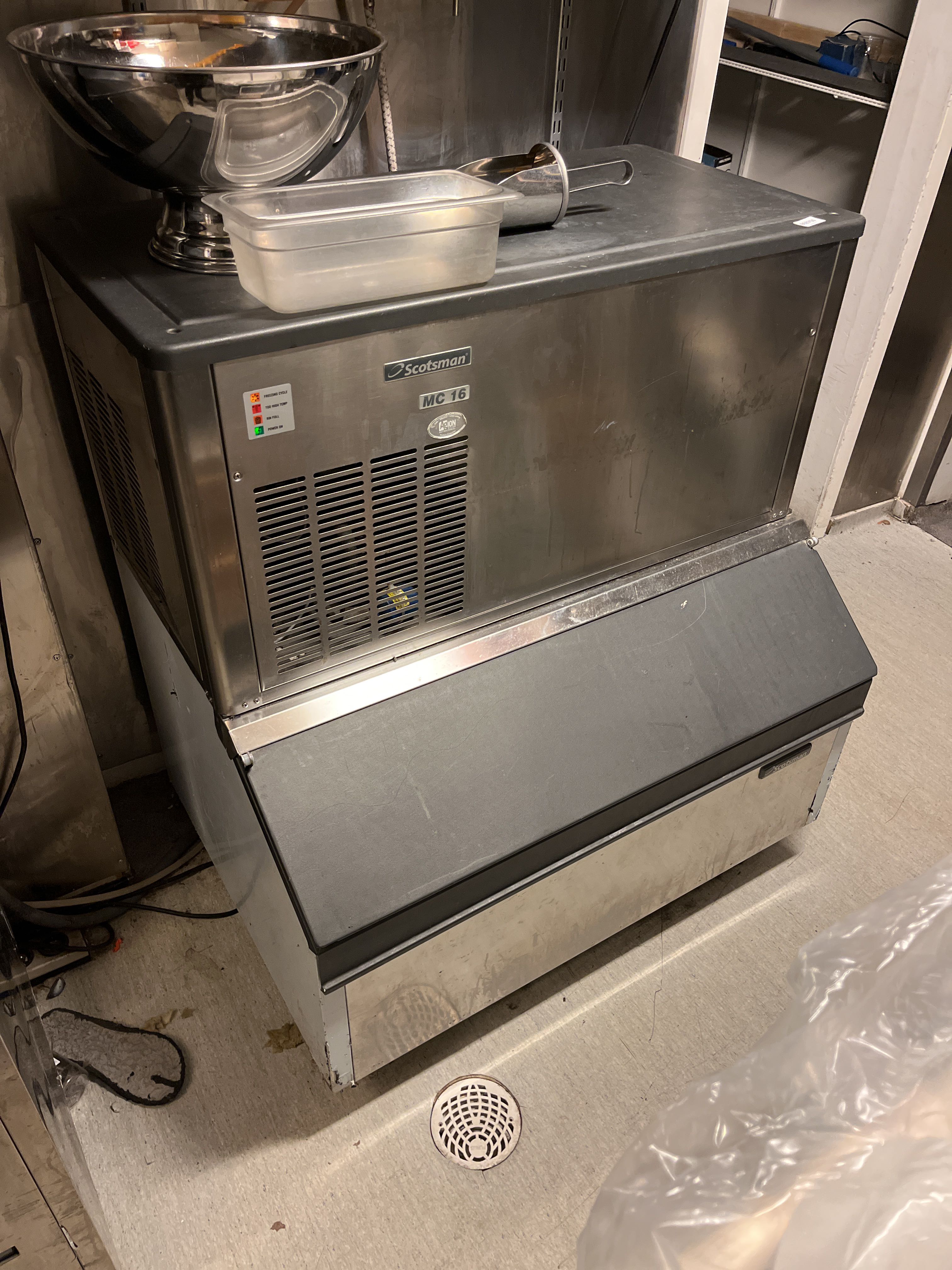 Ismaskin Scotsman MC16 WS 400/50/3N - Auktioner online - Nätauktioner ...