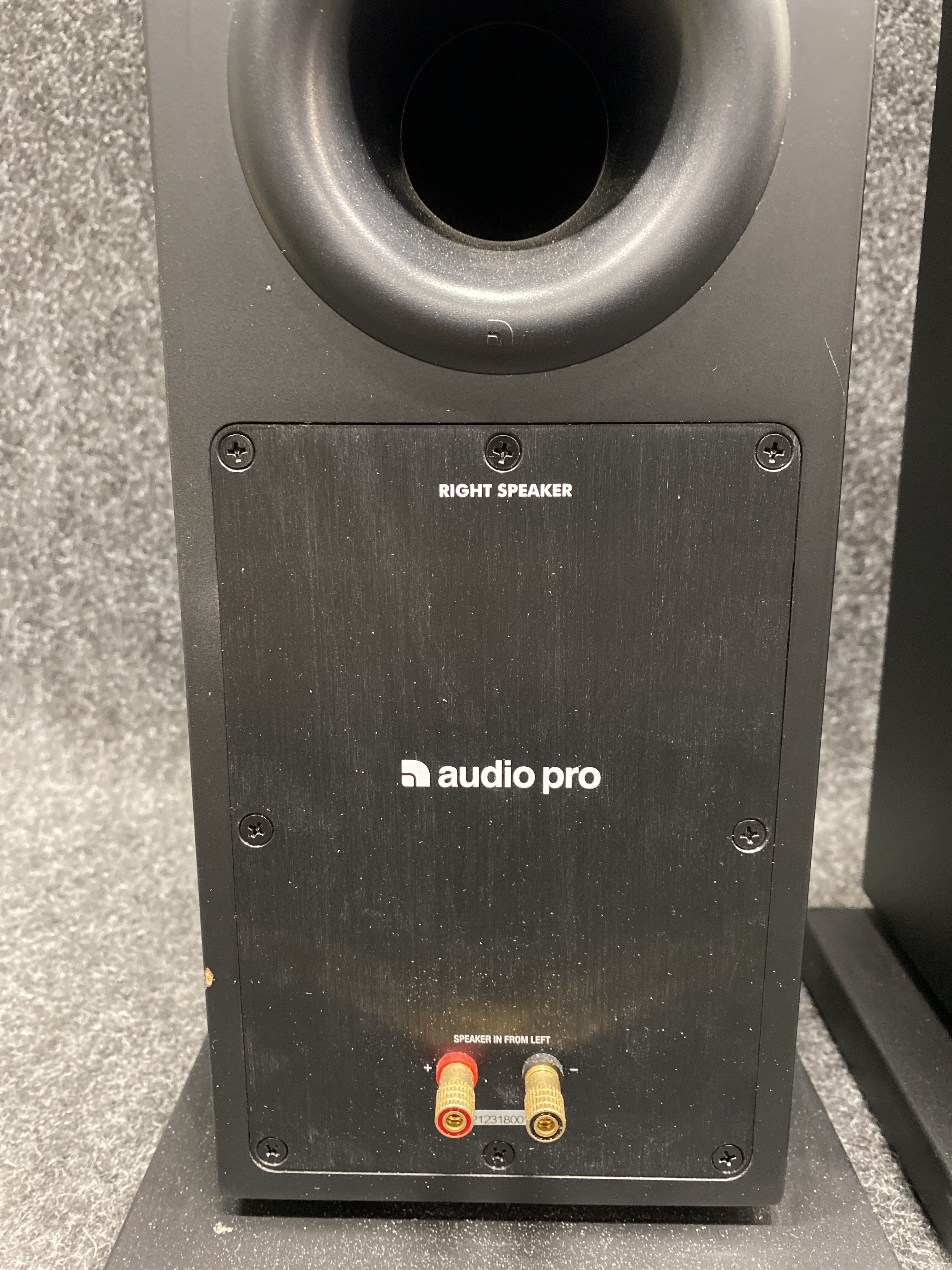 Golvhögtalare Audio Pro Addon T20 - Auktioner online - Nätauktioner ...