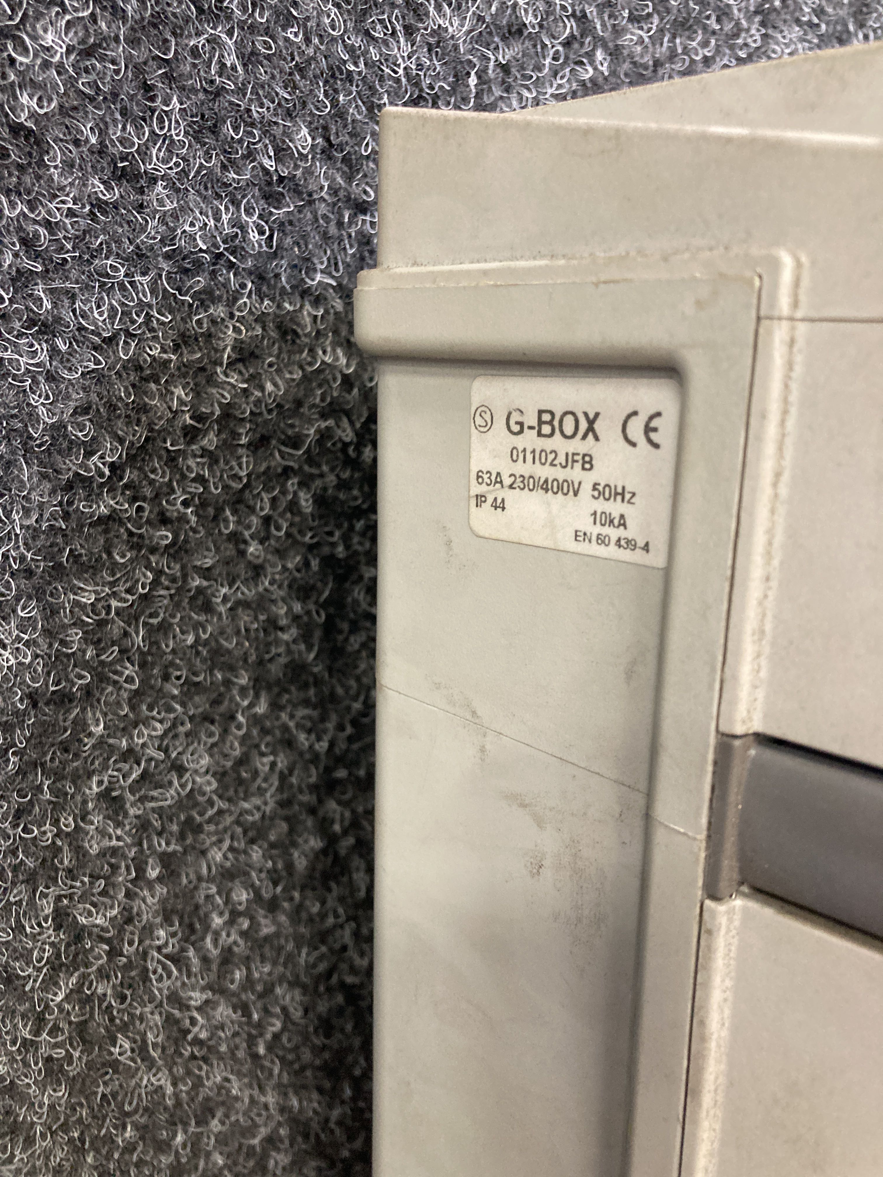 Outlet centers Garo G-Box 63A 230/400V IP44 - PS Auction - We value the future - Largest in net ...