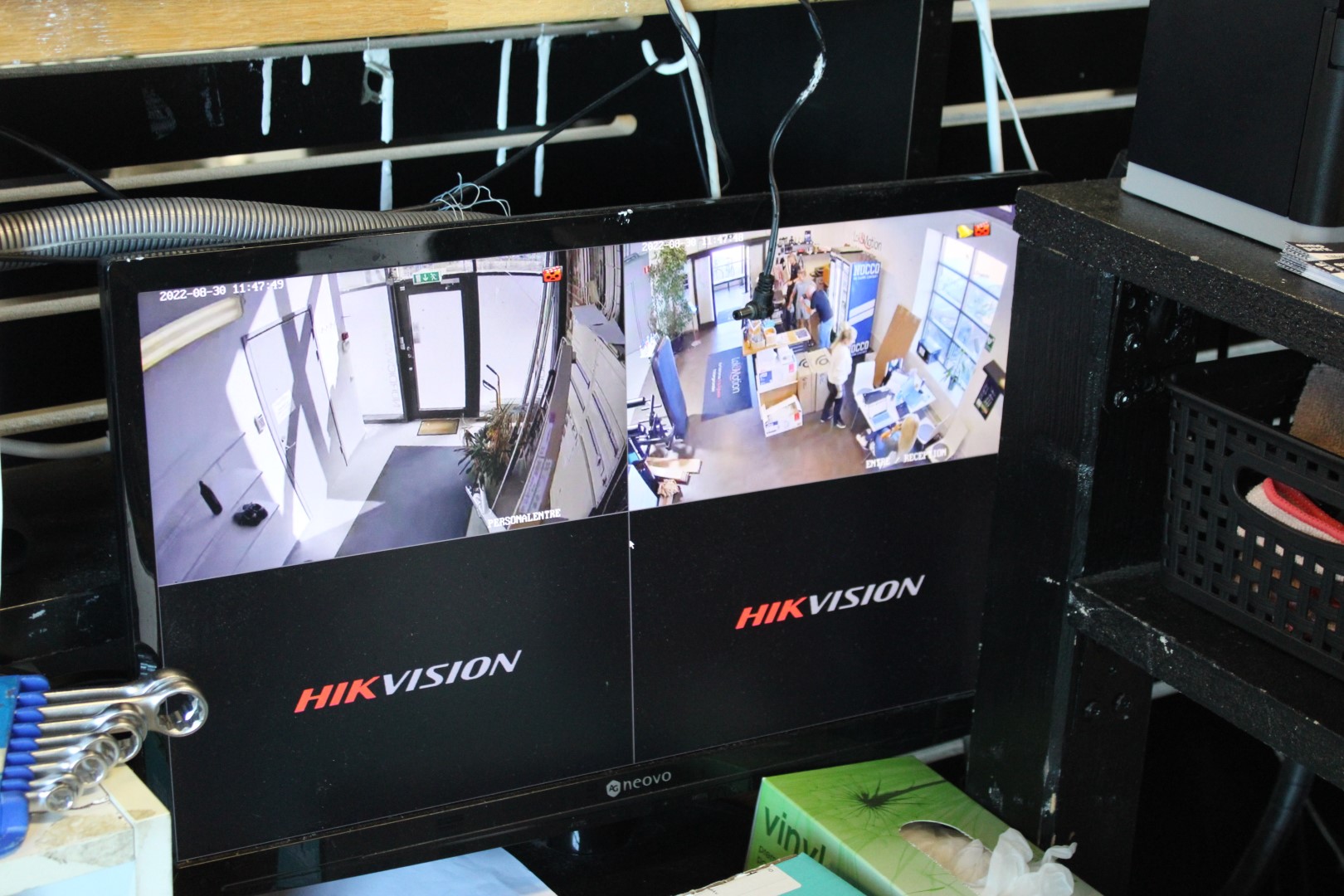 Camera surveillance system - HiK Vision - PS Auction - We value the ...