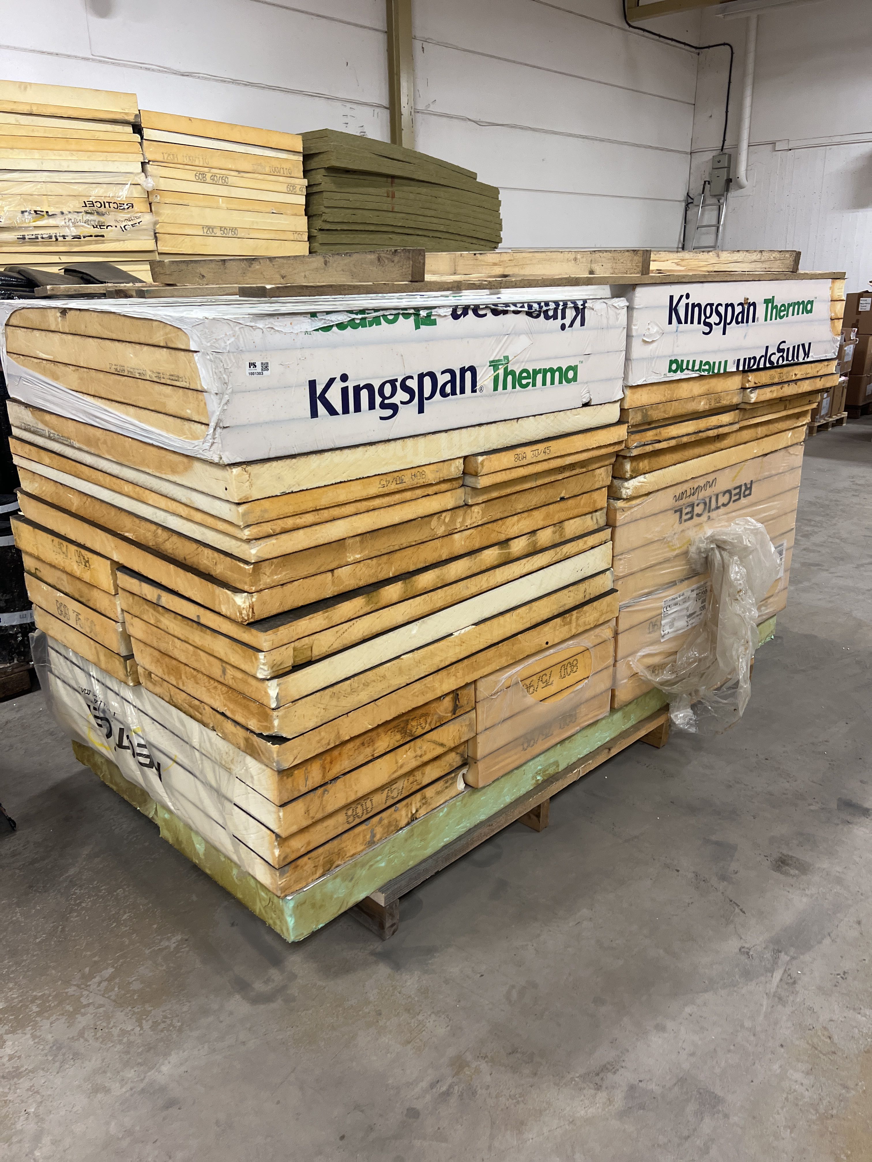 Insulation in different models - 4 bars - PS Auction - We value the ...