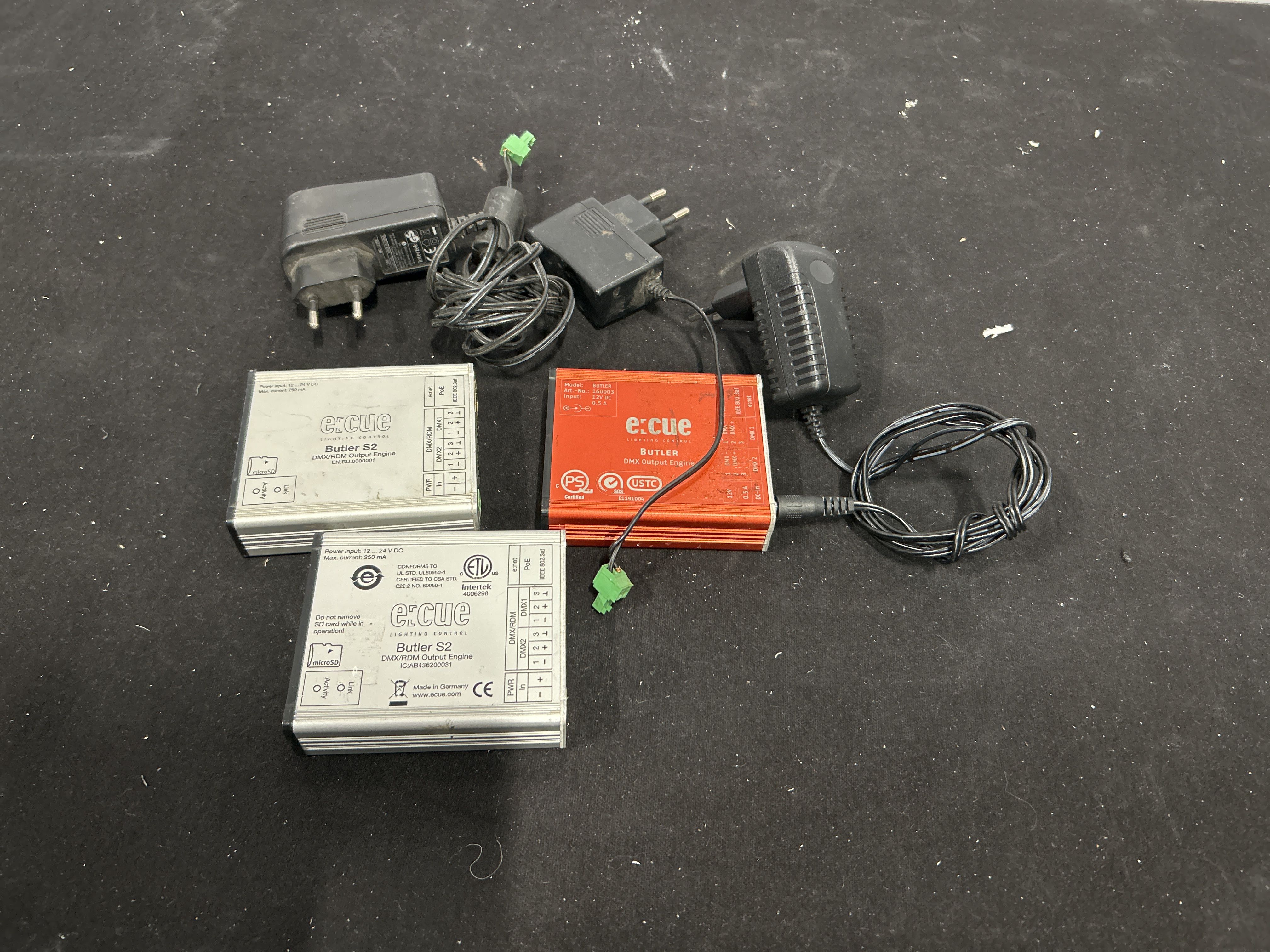 DMX controllers 3 pcs - e:cue Butler S2 / Butler - PS Auction - We ...
