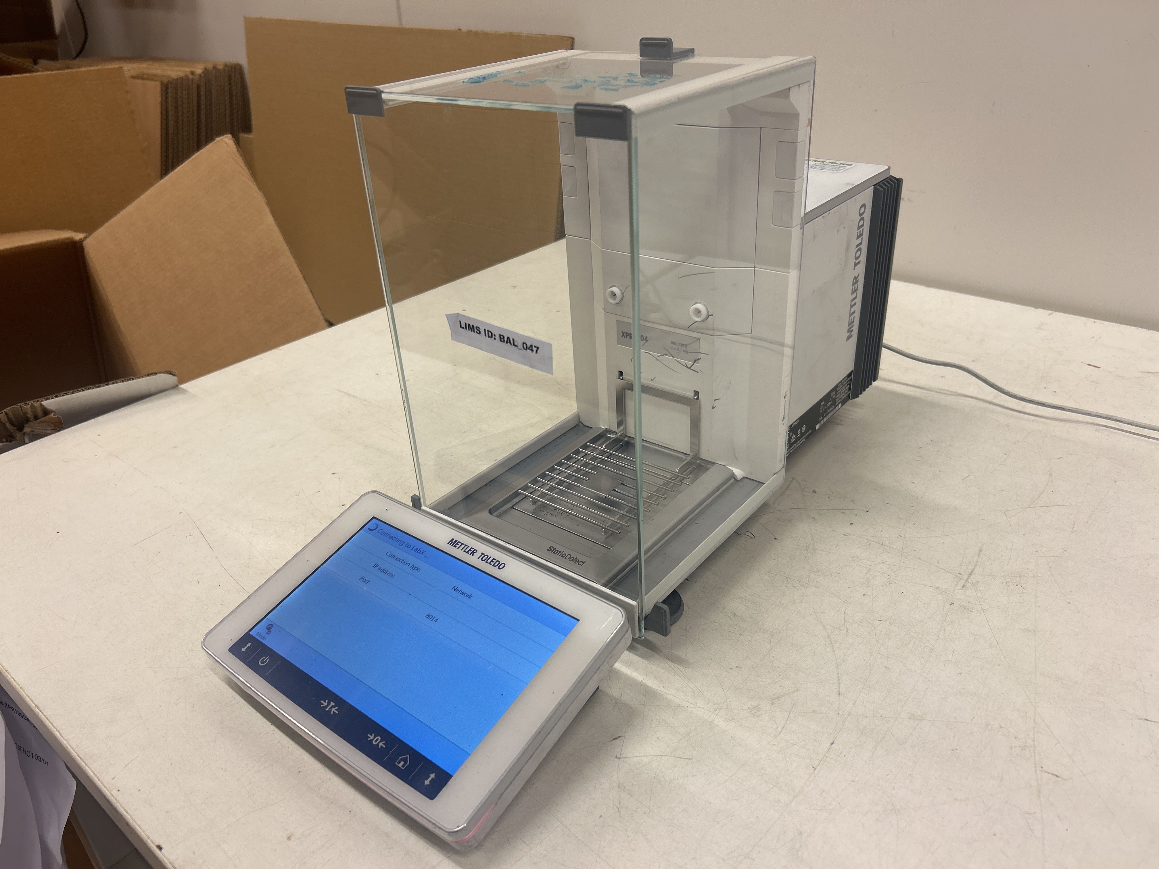 Analytical laboratory balance - Mettler Toledo XPR204 - PS Auction - We ...