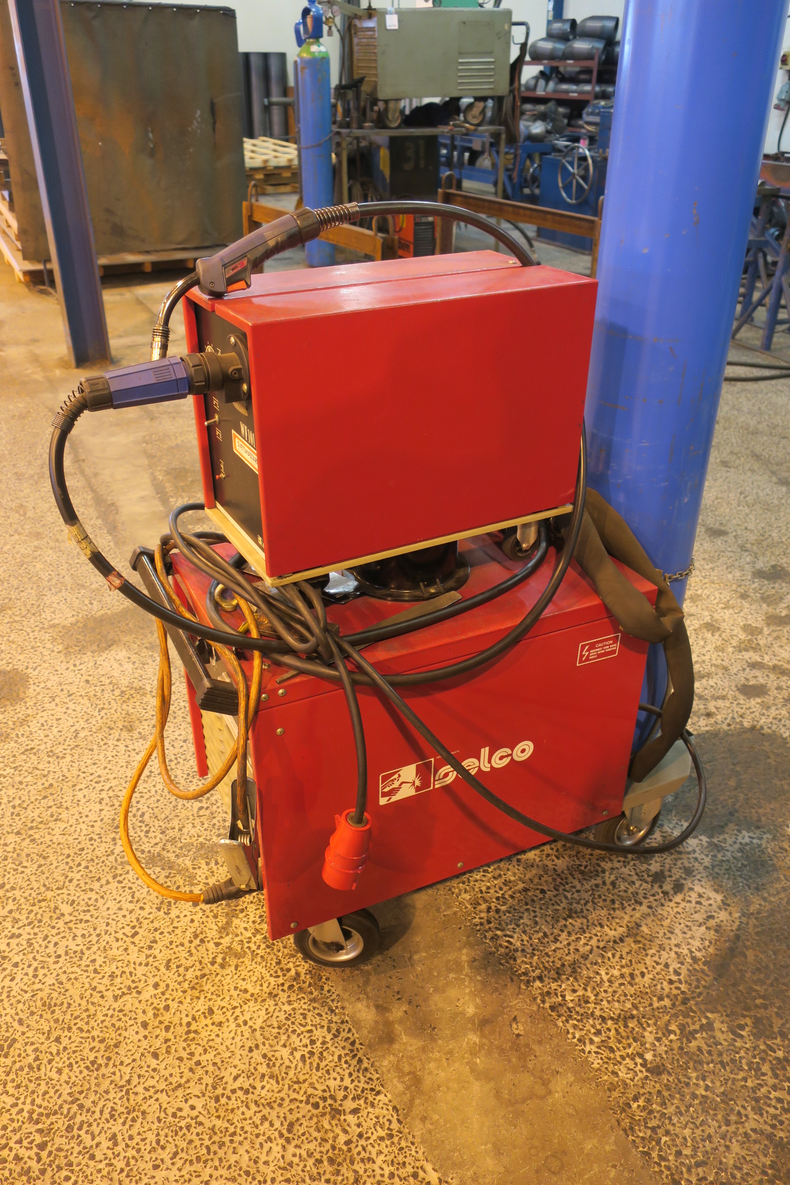 Mig welder Selco ECO 310 including food processor WF101 - PS Auction ...