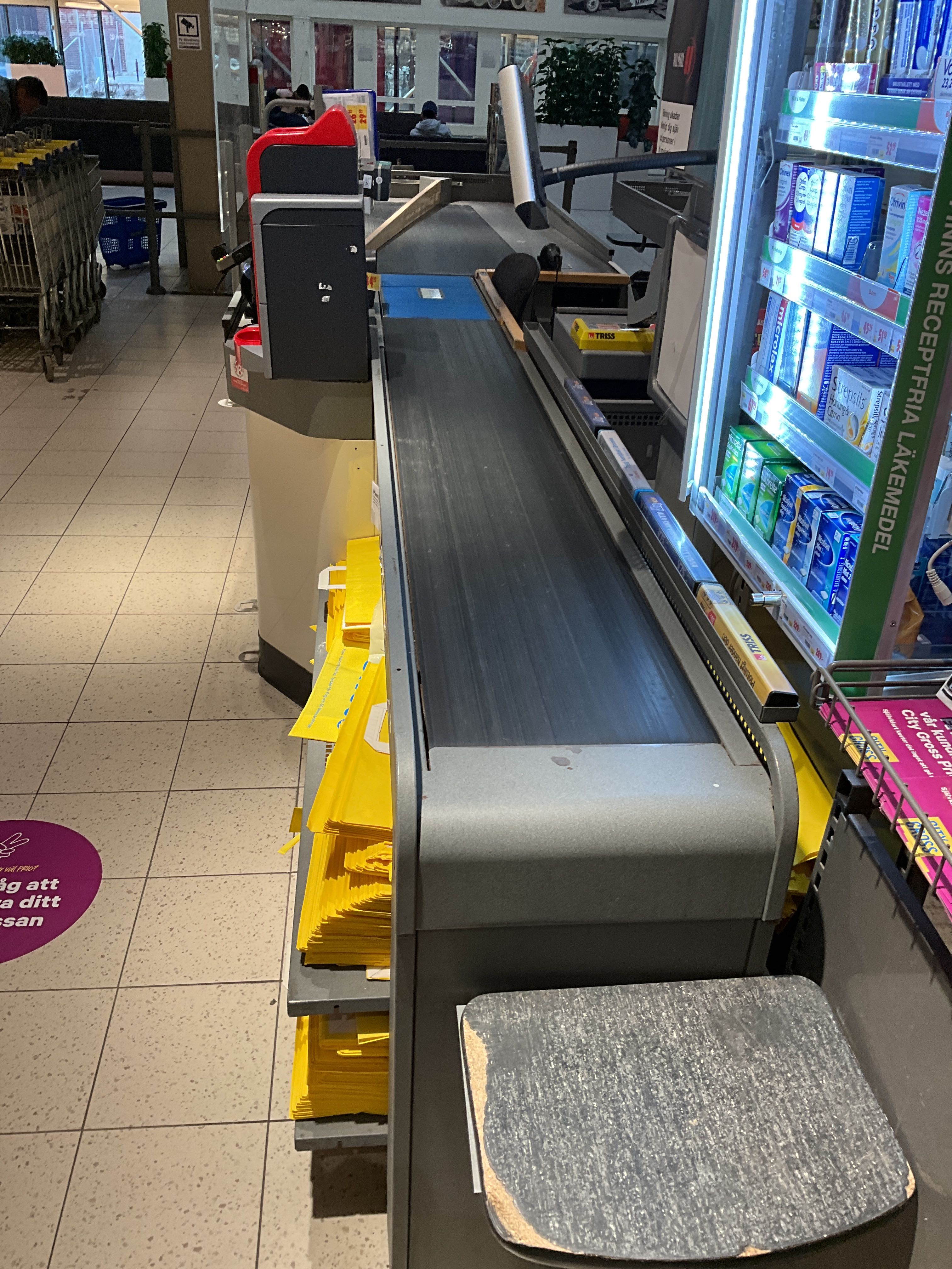 checkout system/line left checkout - PS Auction - We value the future ...