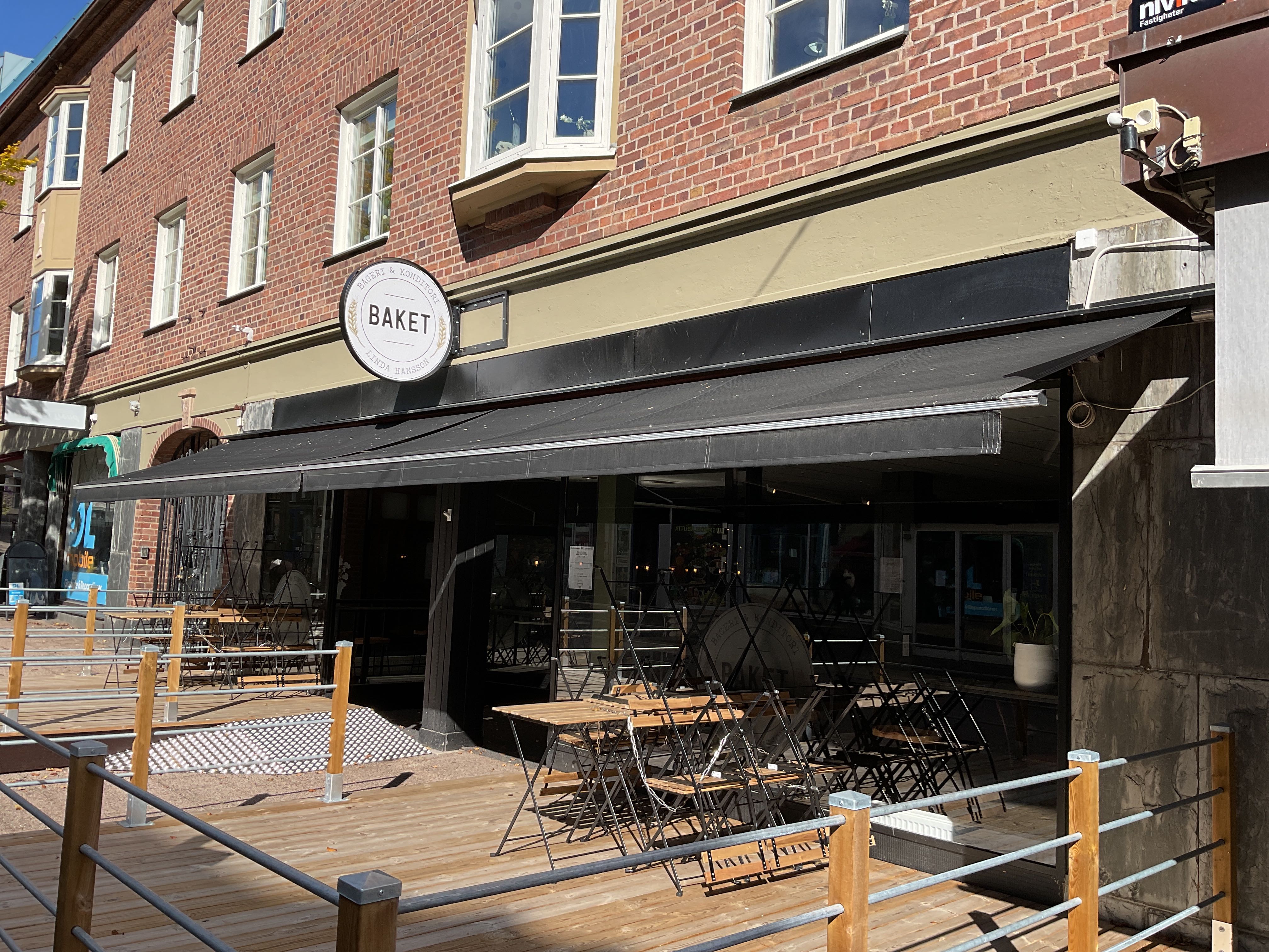 Väggmonterad skylt - Auktioner online - Nätauktioner & Konkursauktioner ...