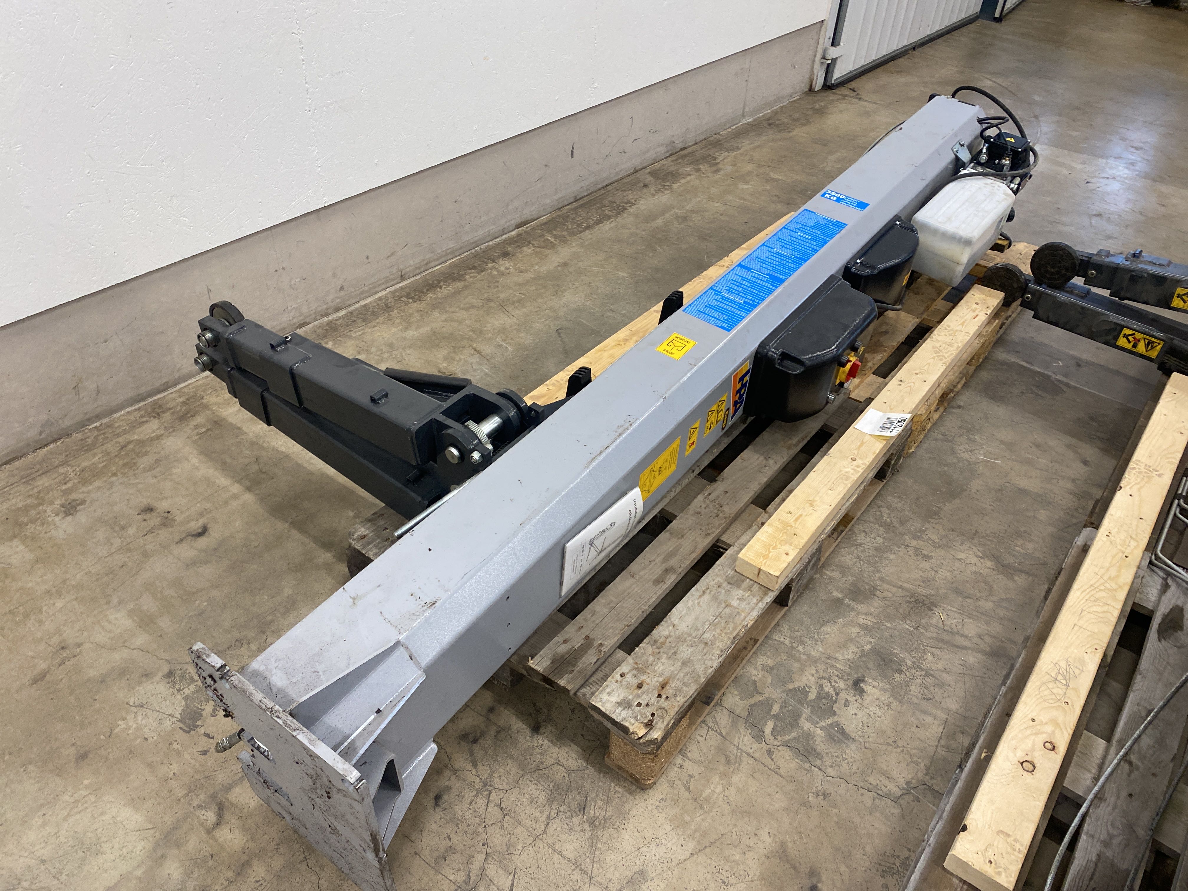 2-pillar lift HPA 3500kg - PS Auction - We value the future - Largest ...