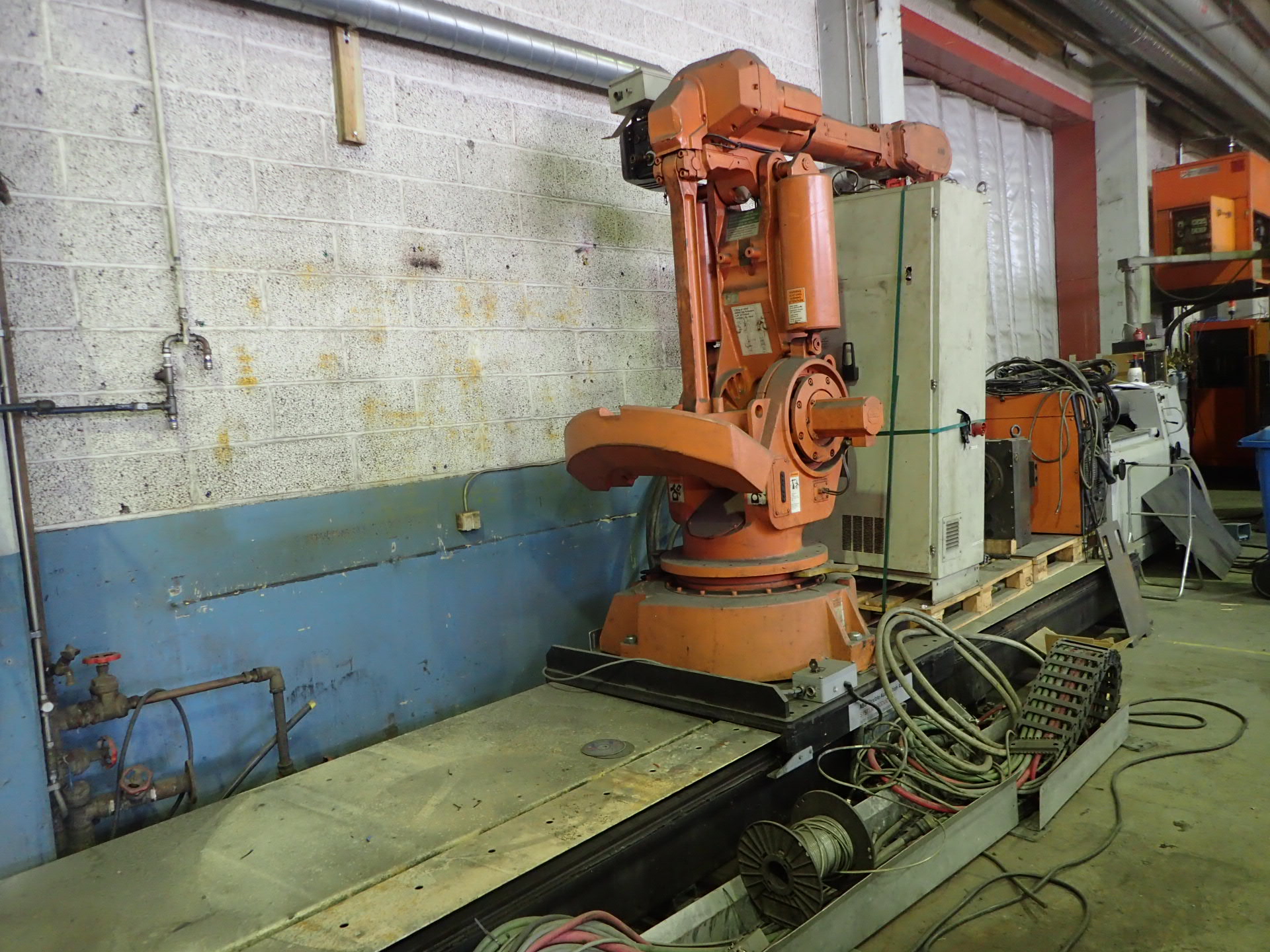 Welding robot Elmo ABB - PS Auction - We value the future - Largest in ...