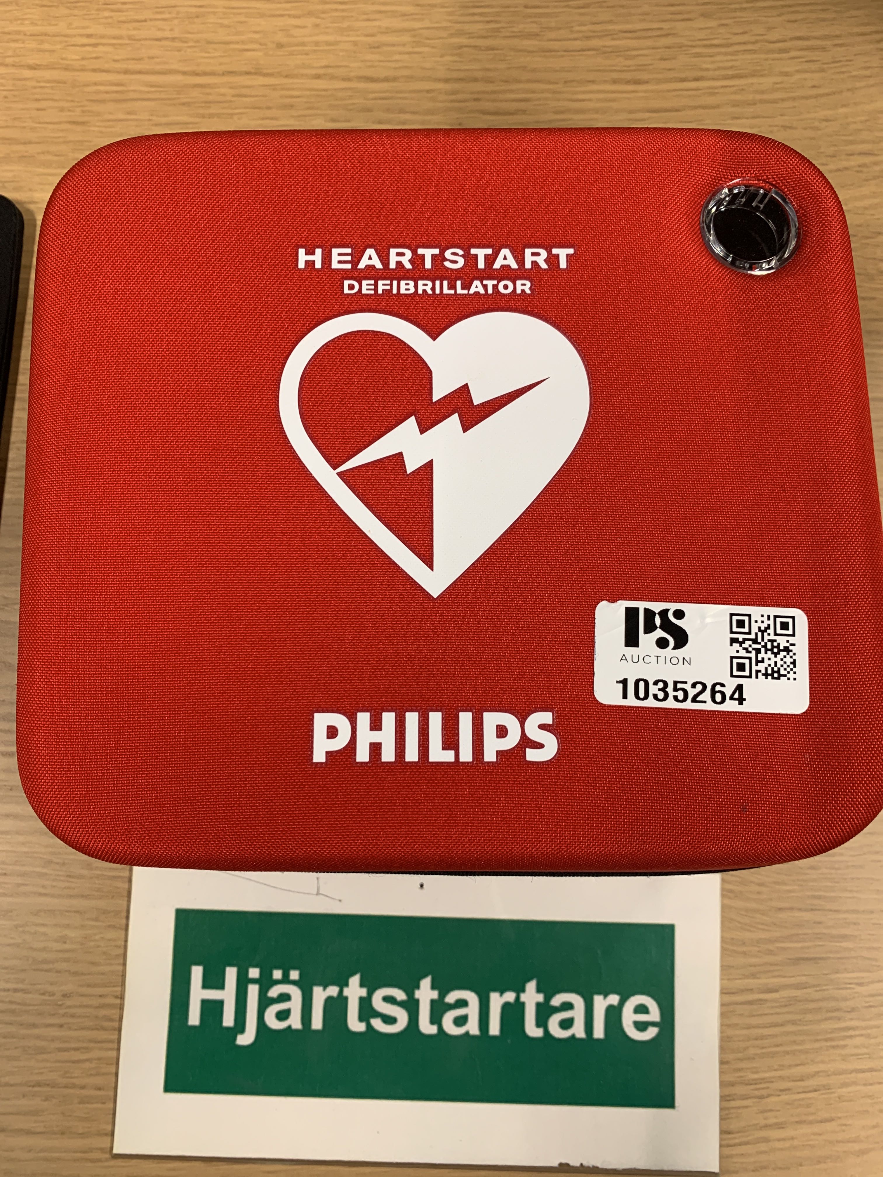 Philips defibrillator - PS Auction - We value the future - Largest in ...