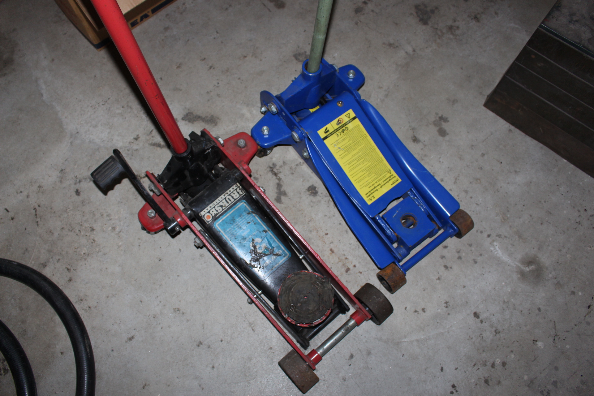 Workshop jacks 2 pcs - PS Auction - We value the future - Largest in ...