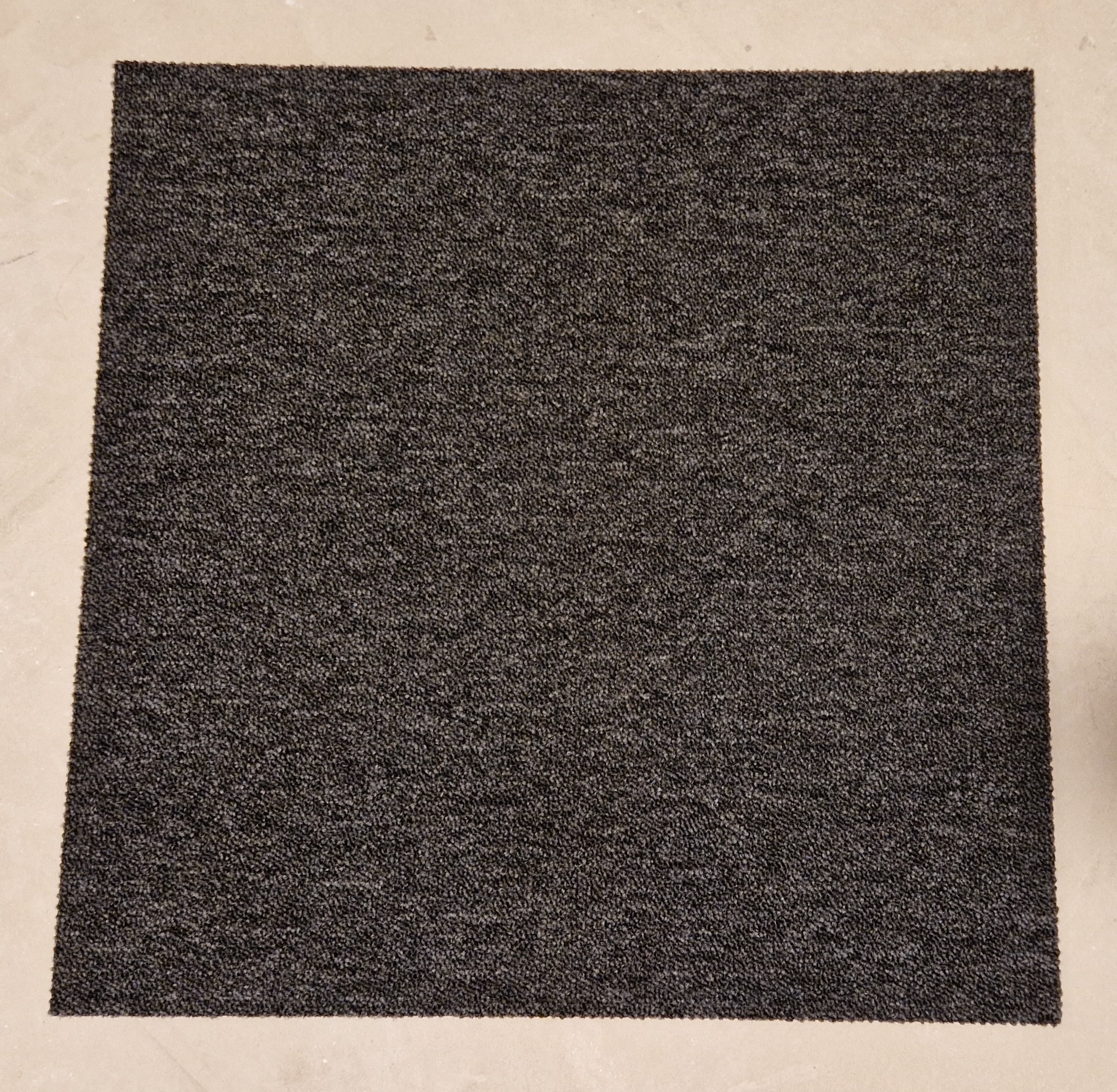 Tarkett Desso Essence 25 m2 - Textile floor - tiles. Color: 9502 ...