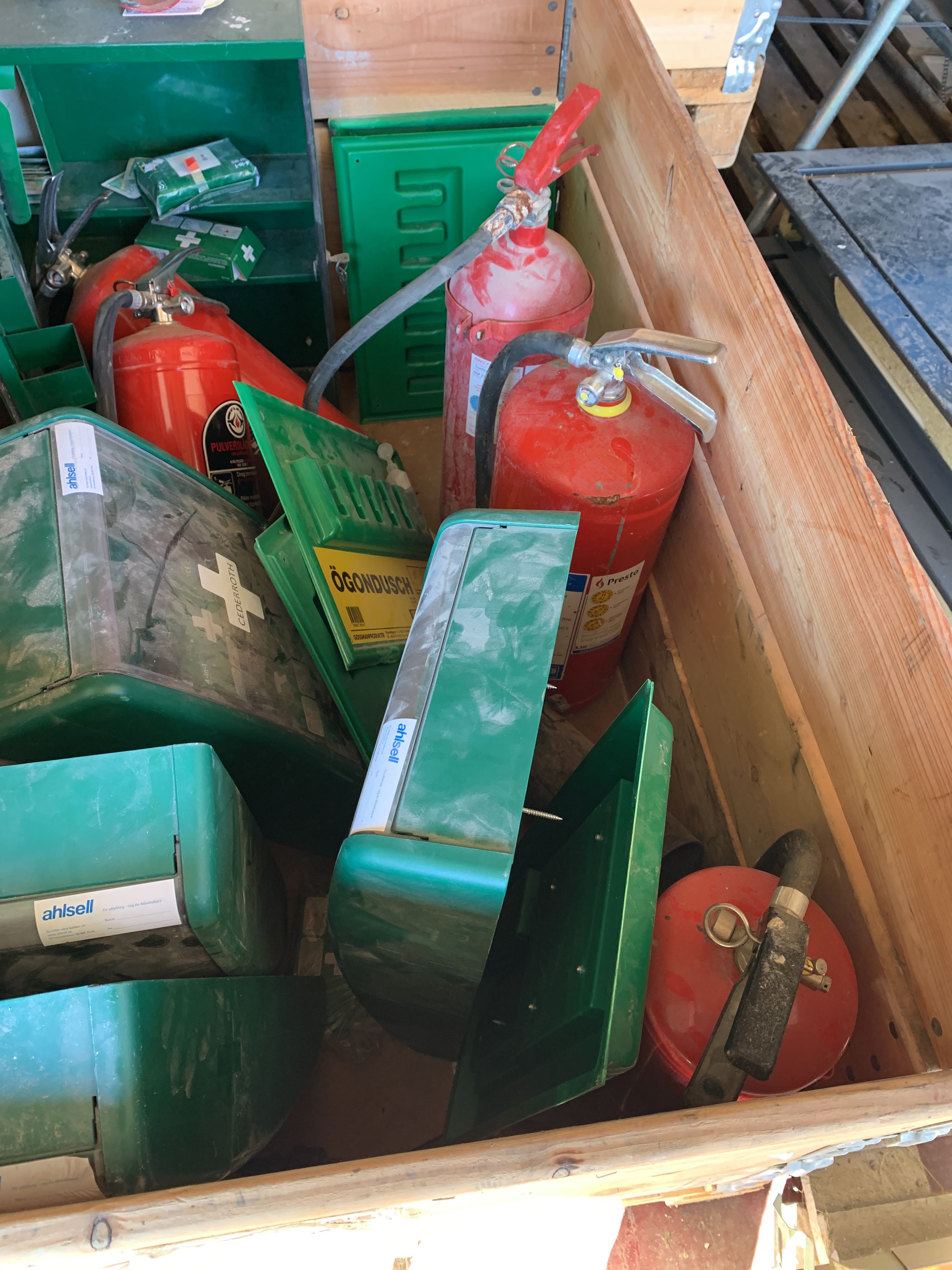 Pallet with fire extinguisher and first aid boards/cabinets - PS ...
