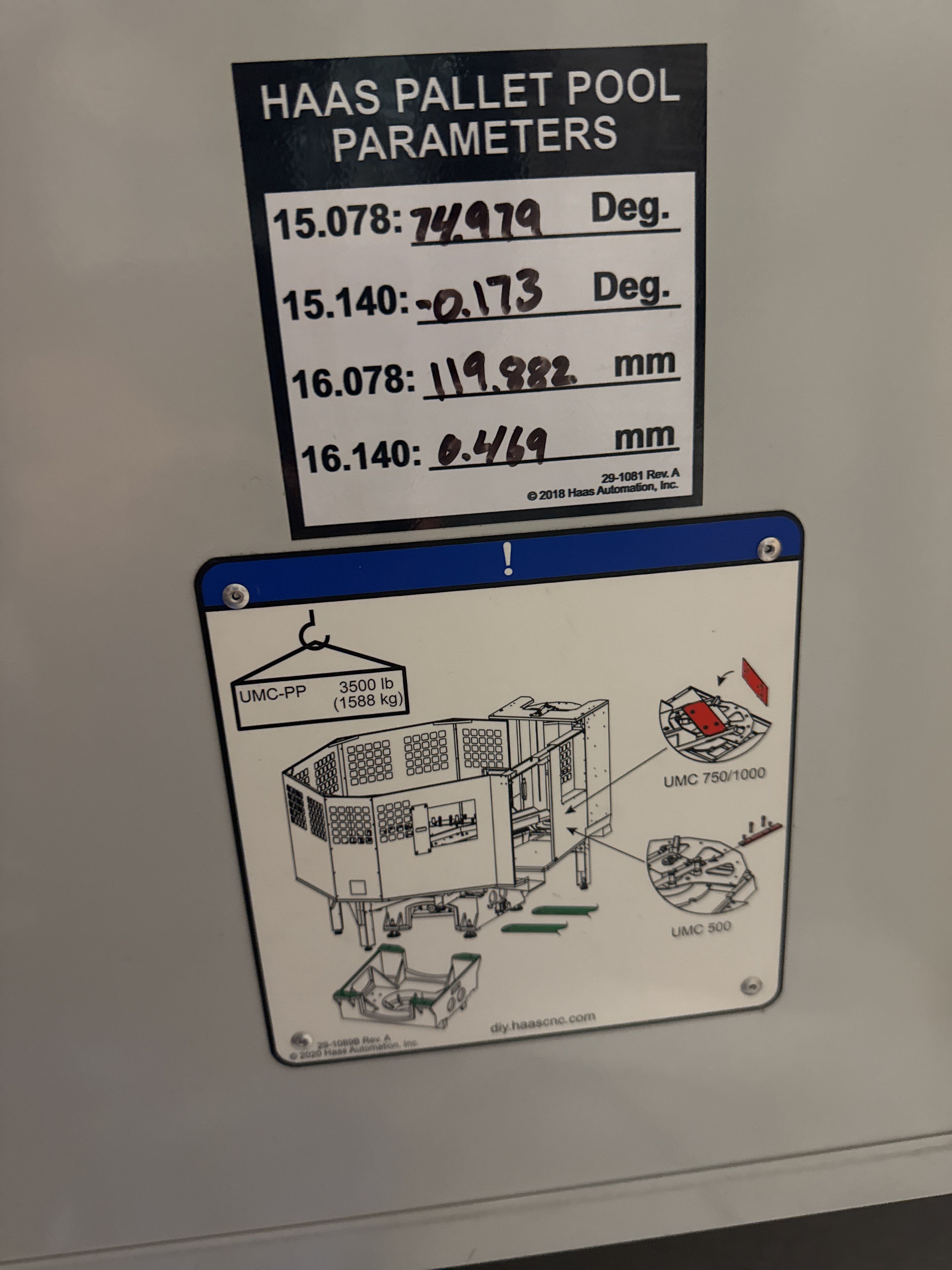 Haas UMC-500SS Fleroperationsmaskin 5-axlig fräs 10+1 Pallet Pool, UMC ...