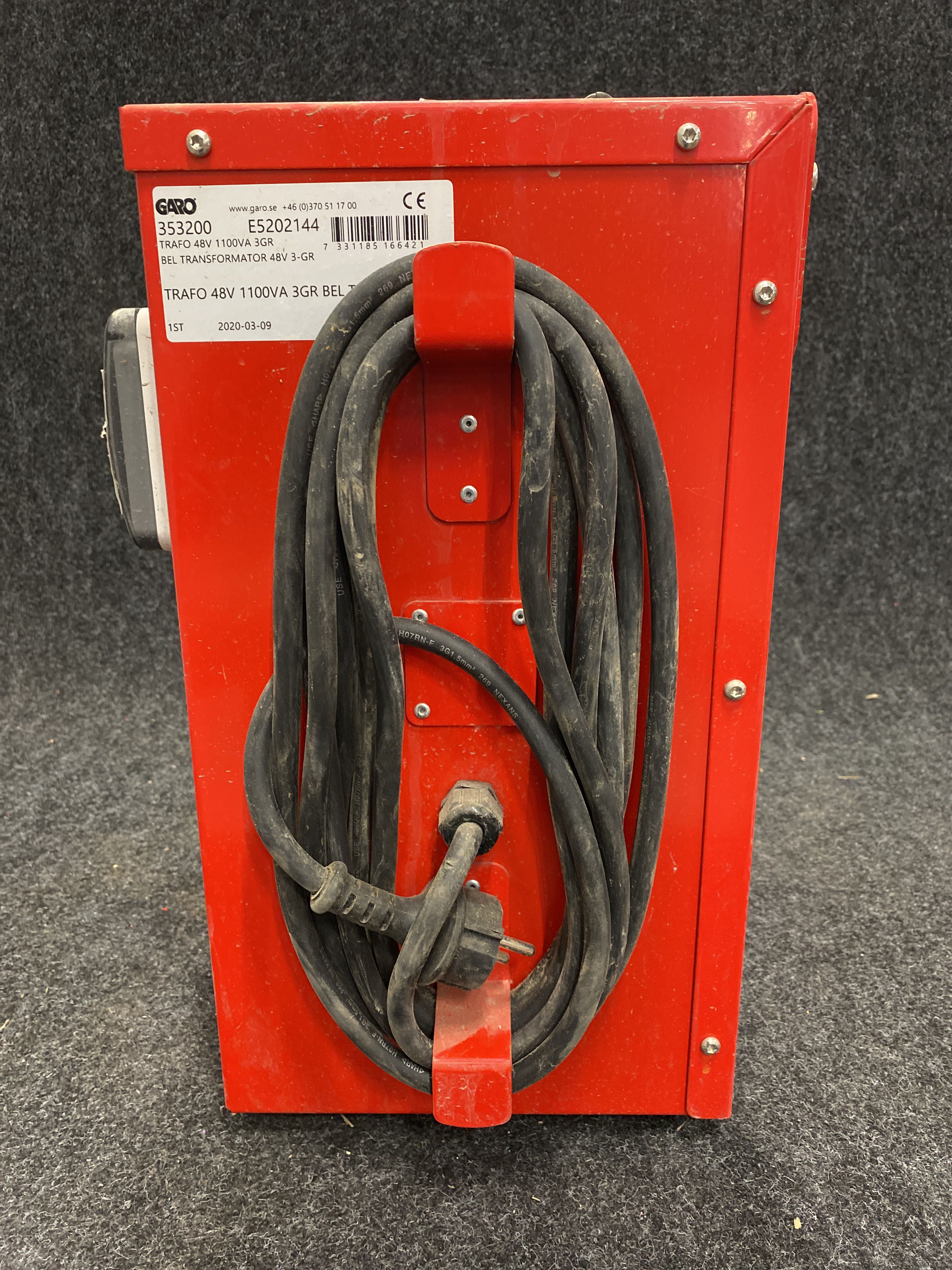 Lighting transformer Garo 48 V 3-GR - PS Auction - We value the future ...