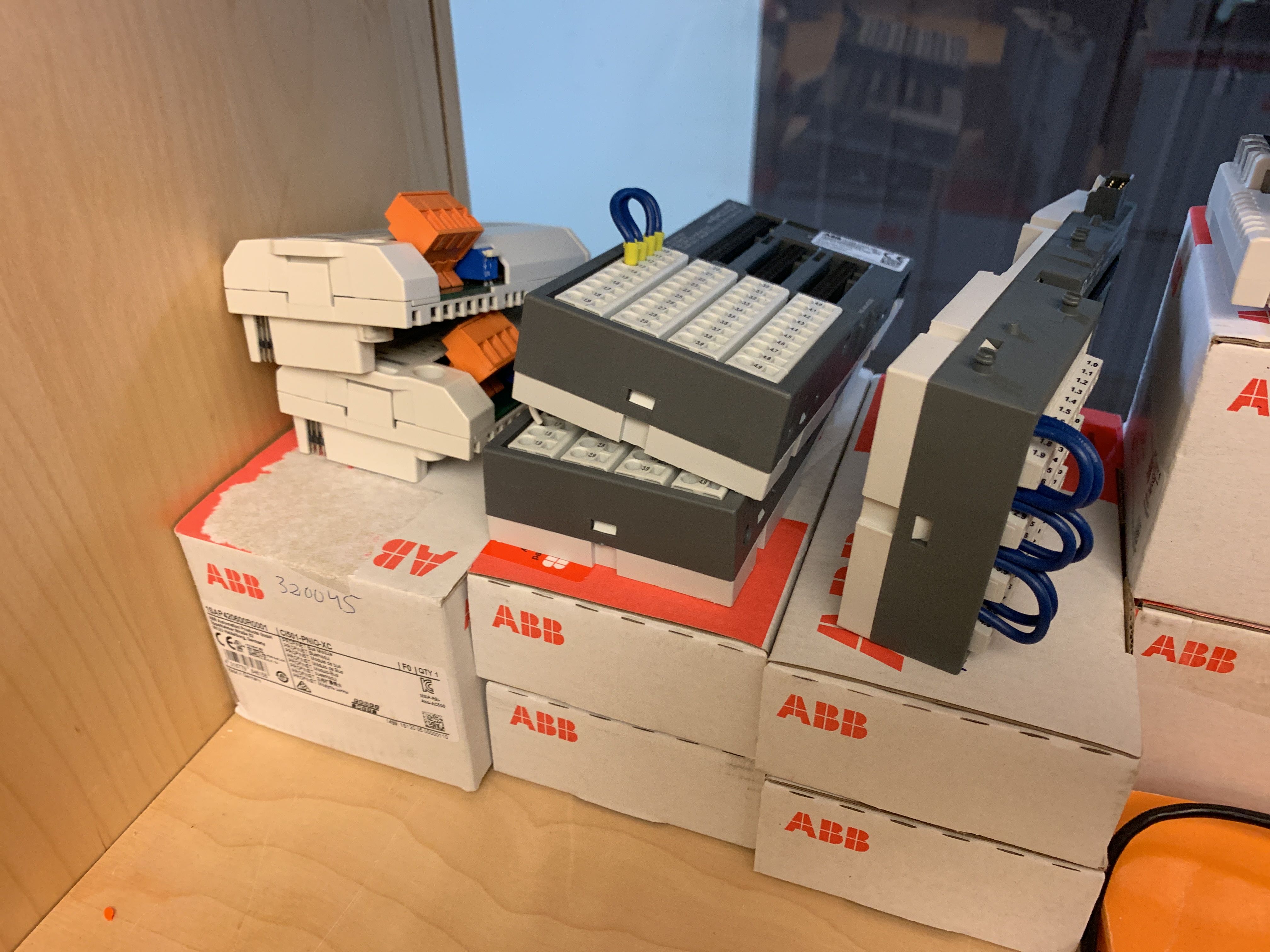 ABB electrical items and screens - PS Auction - We value the future ...