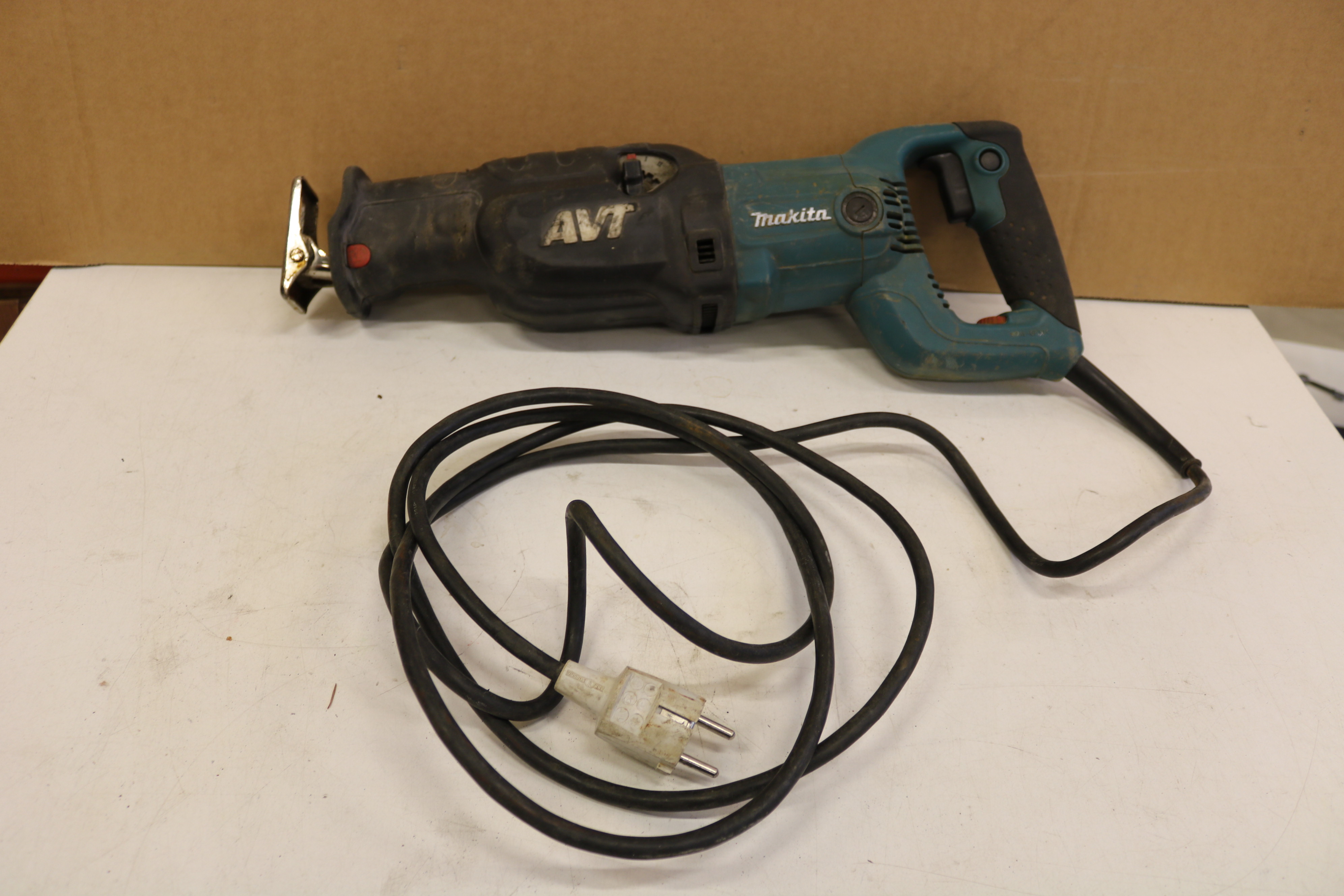 Tiger saw Makita - PS Auction - We value the future - Largest in net ...