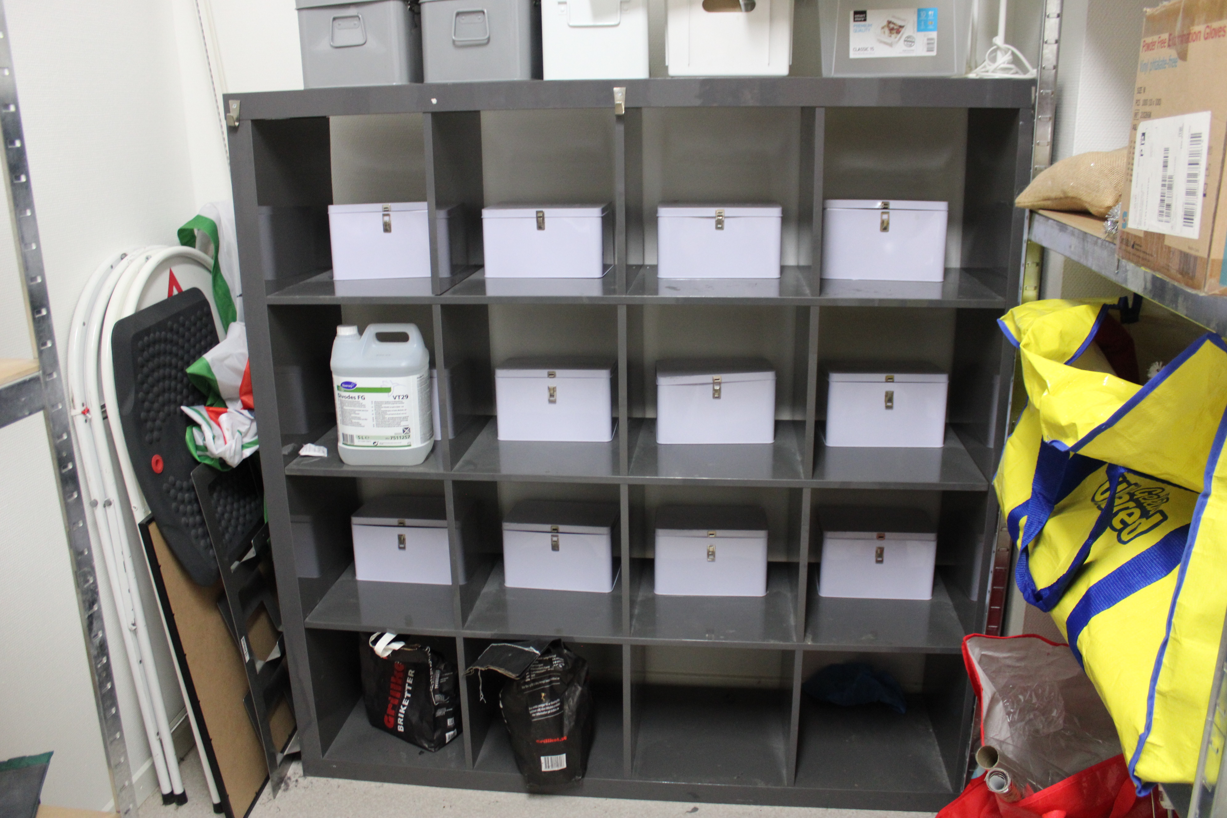 Storage room with shelves and Christmas decorations - PS Auction - We ...