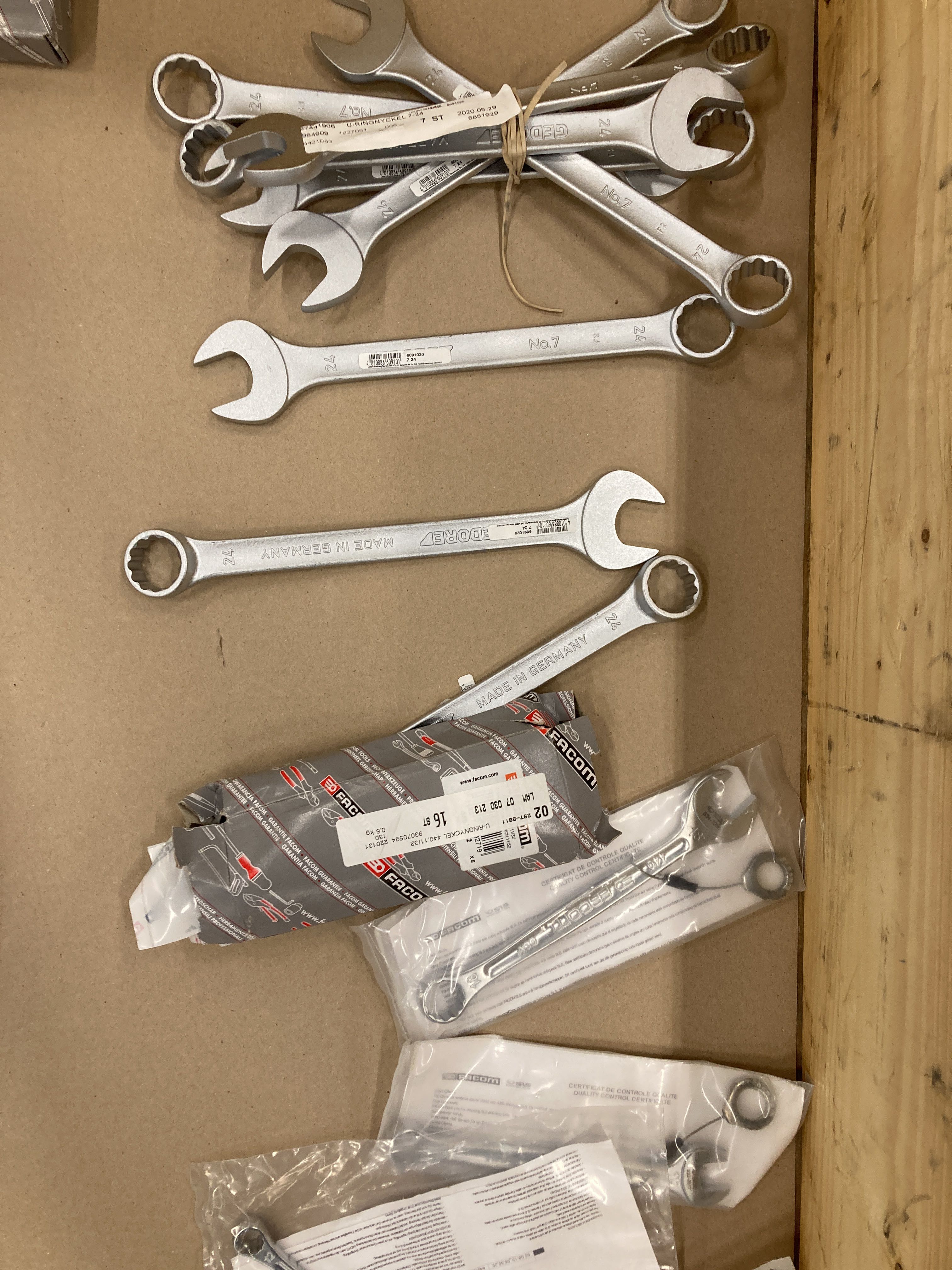 Assortment with fixed keys Facom - PS Auction - We value the future ...