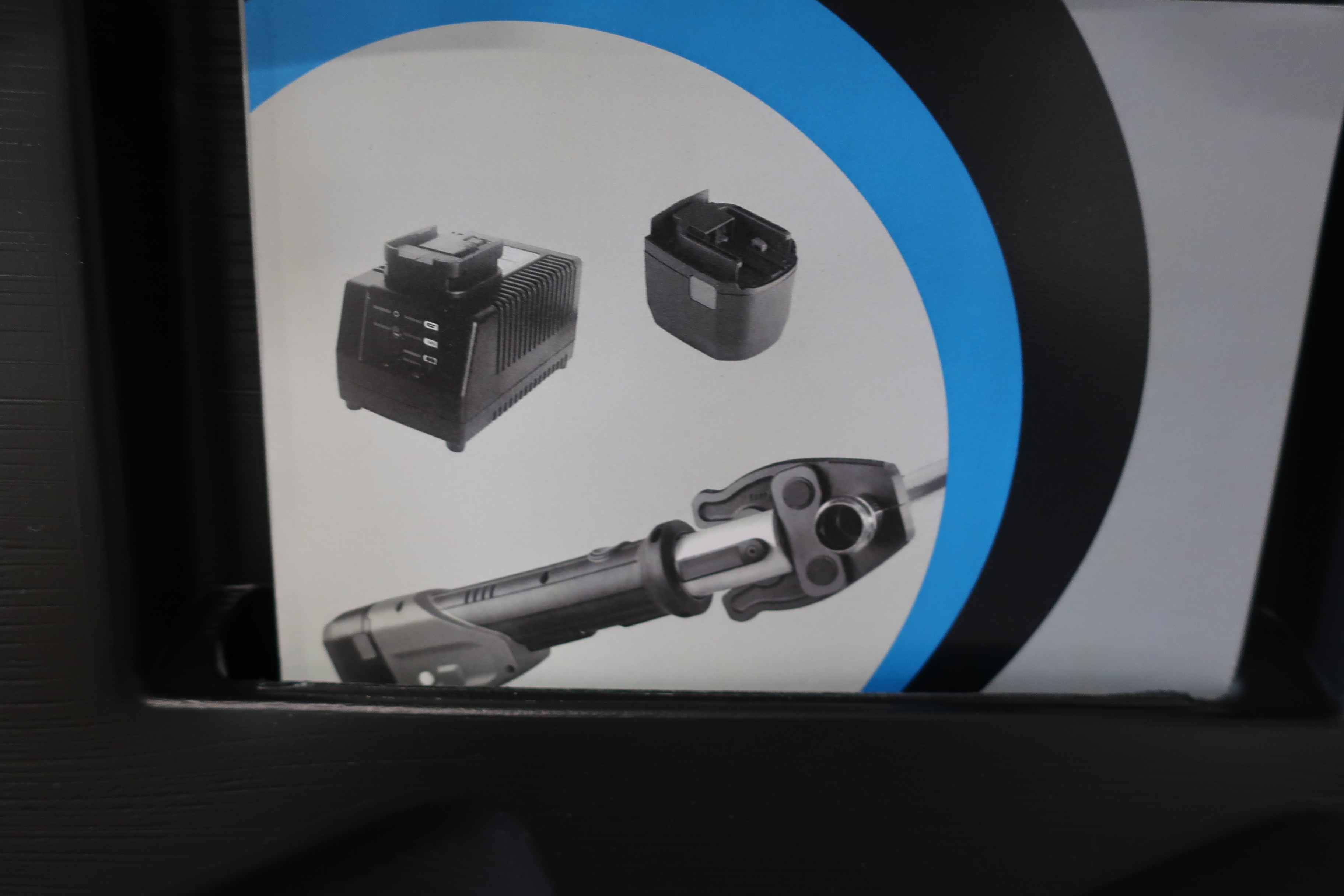 Press tool NoviPro - Free shipping - PS Auction - We value the future ...