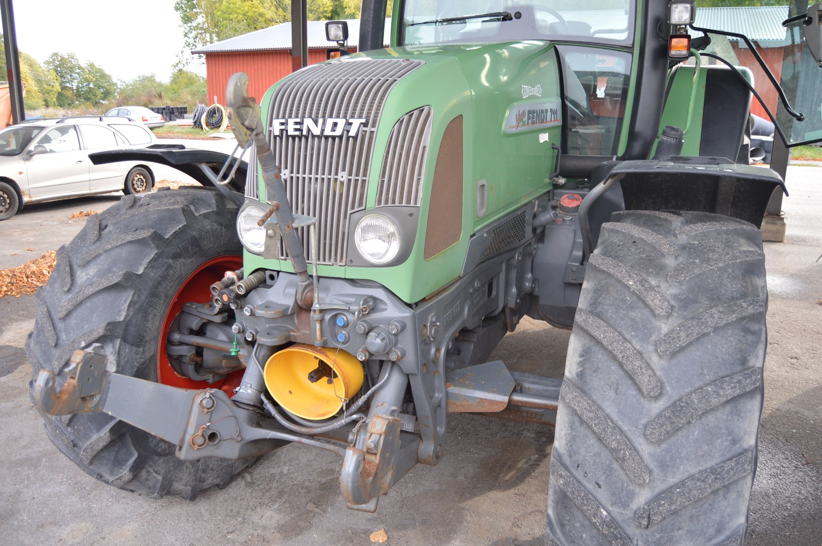 Tractor Fendt 711 Vario 2005 "Updated" - PS Auction - We value the ...