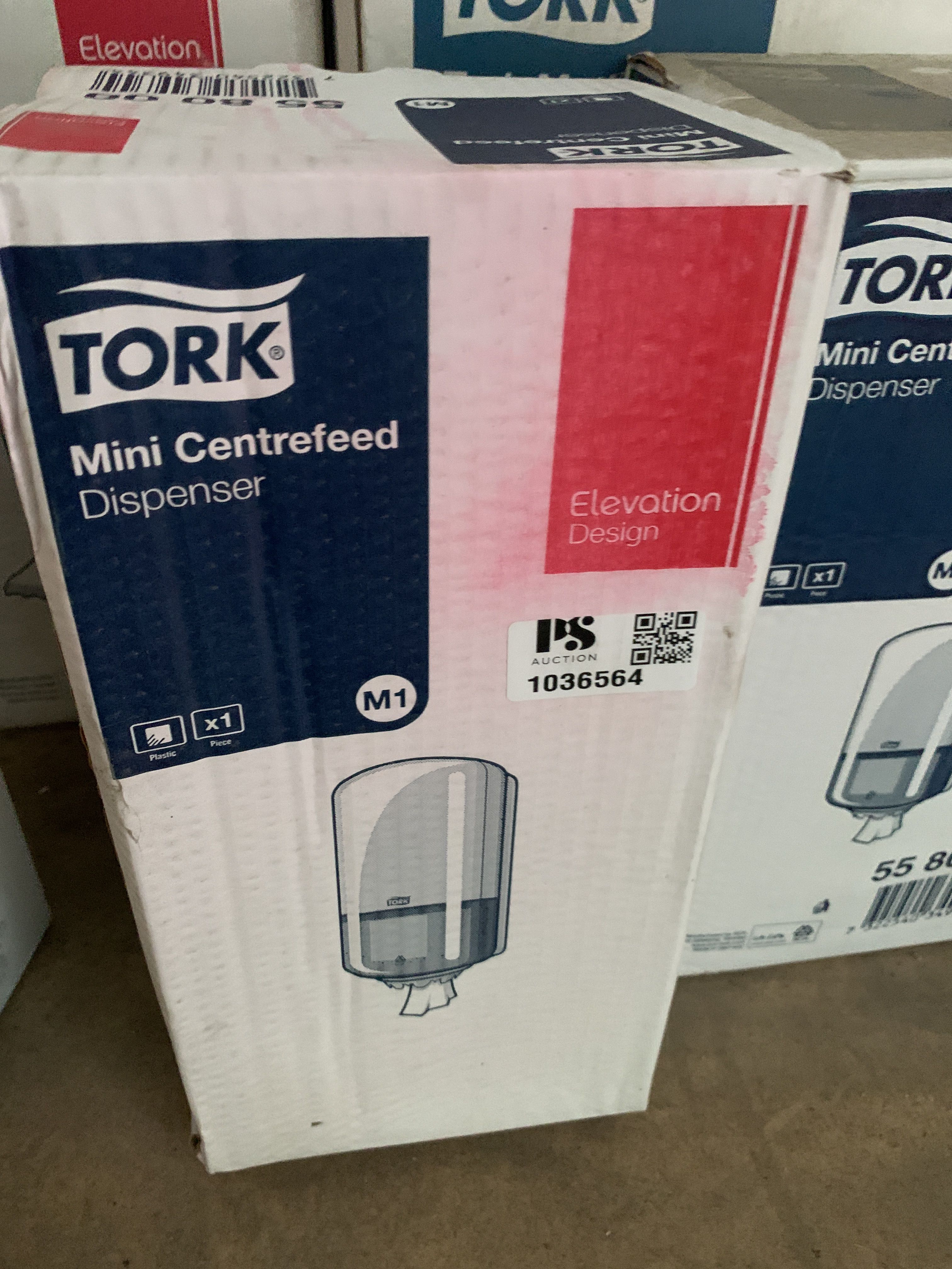 Tork M1 Pappershållare 2 styck - Auktioner online - Nätauktioner ...