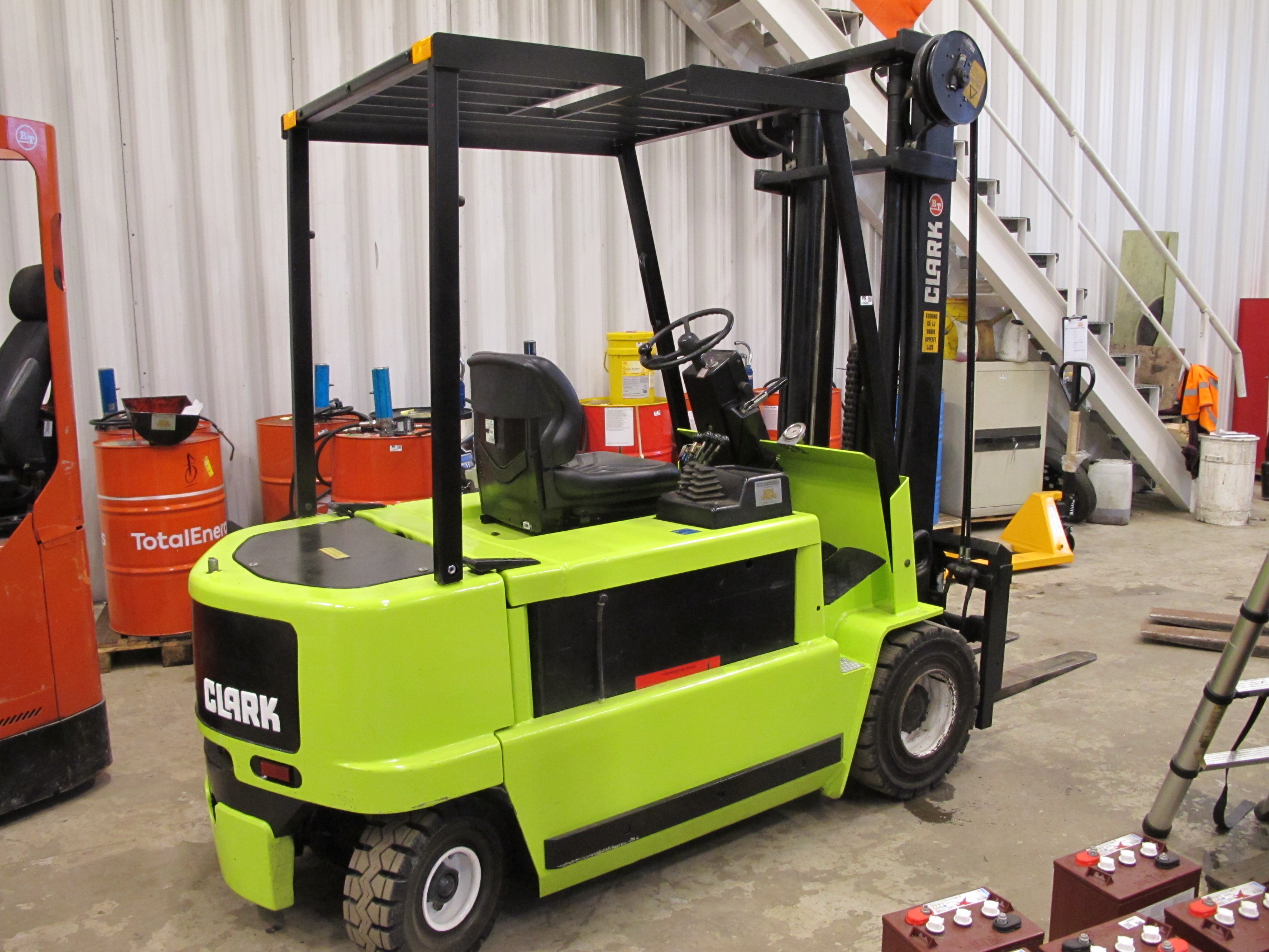 Clark EM35 - Auktioner online - Nätauktioner & Konkursauktioner | PS ...