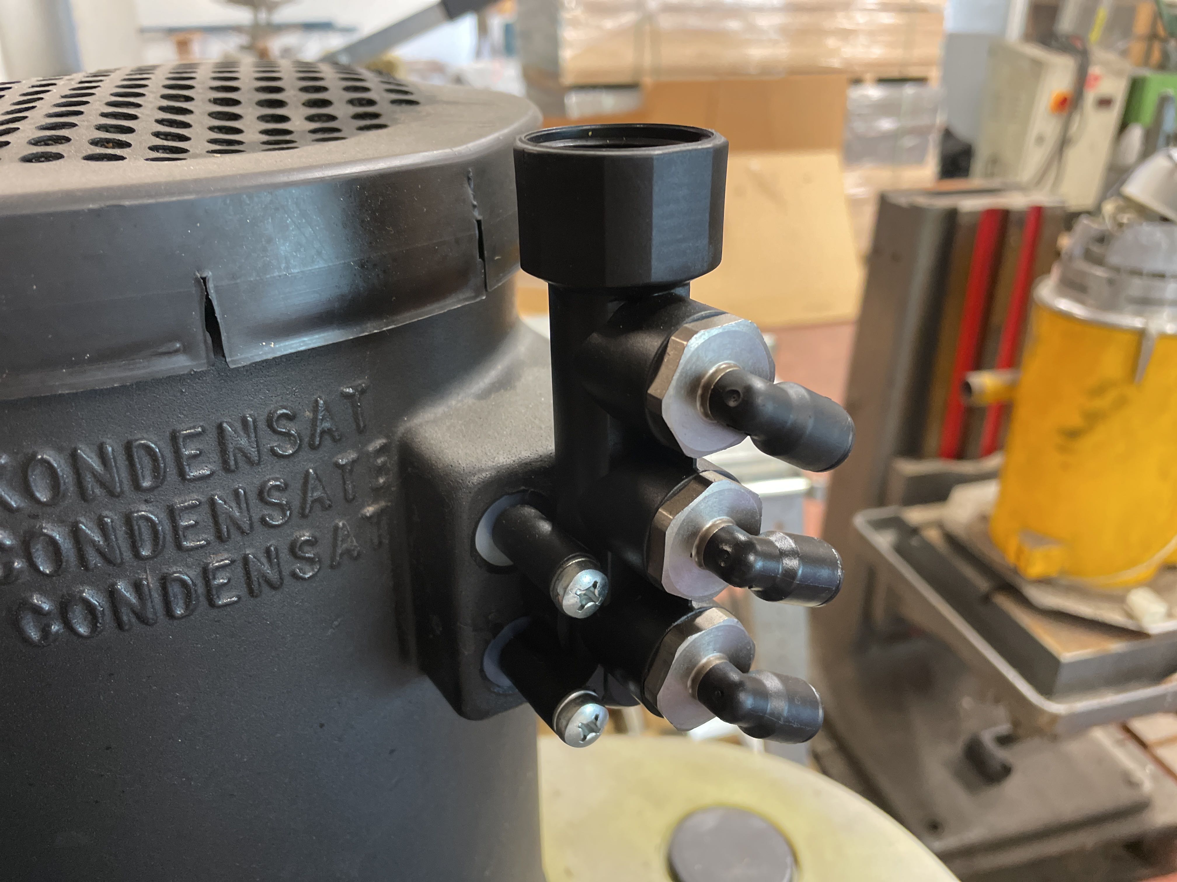 Oil water separator Atlas Copco OSW 110 - PS Auction - We value the ...