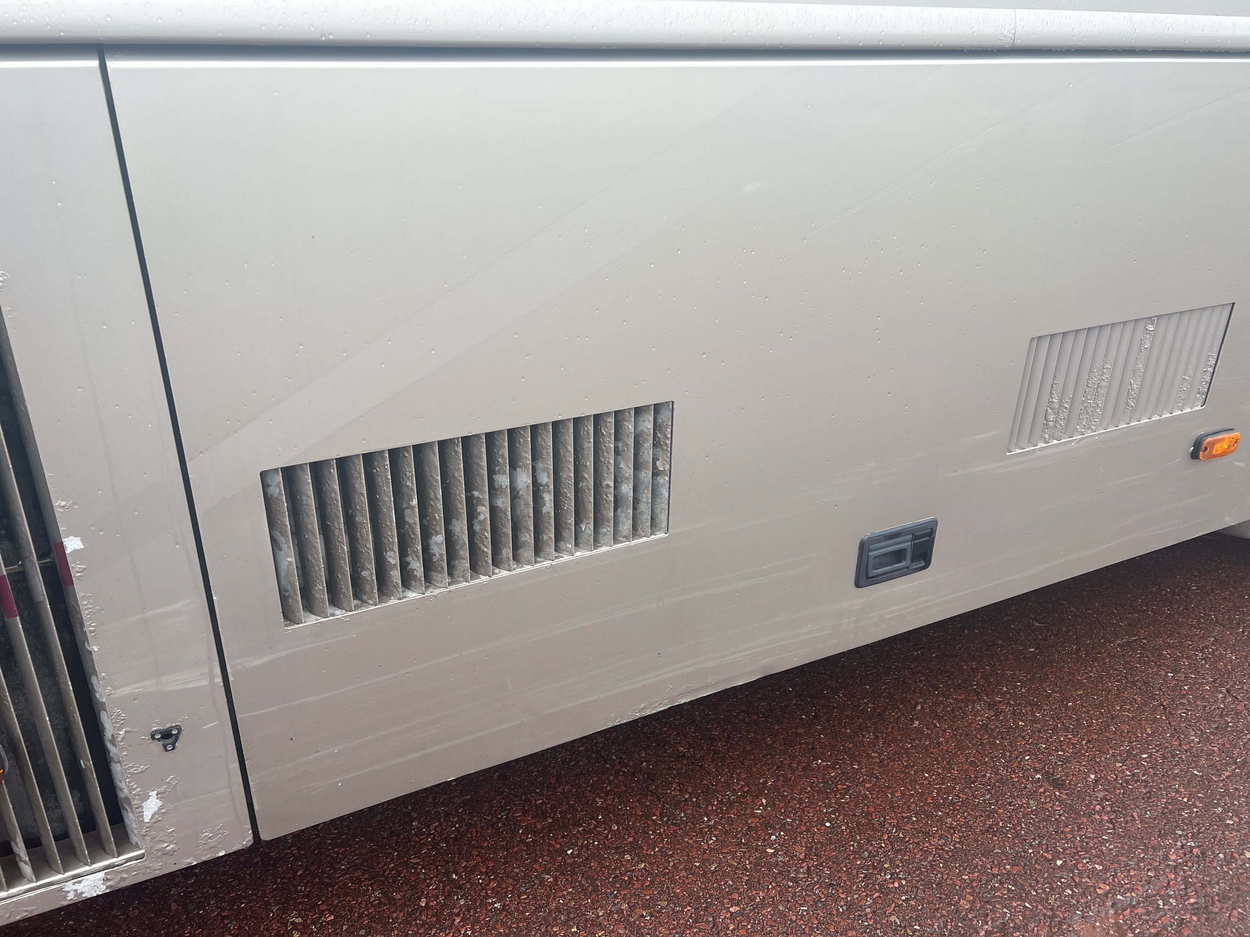 VOLVO B12M 9700S - Auktioner online - Nätauktioner & Konkursauktioner ...