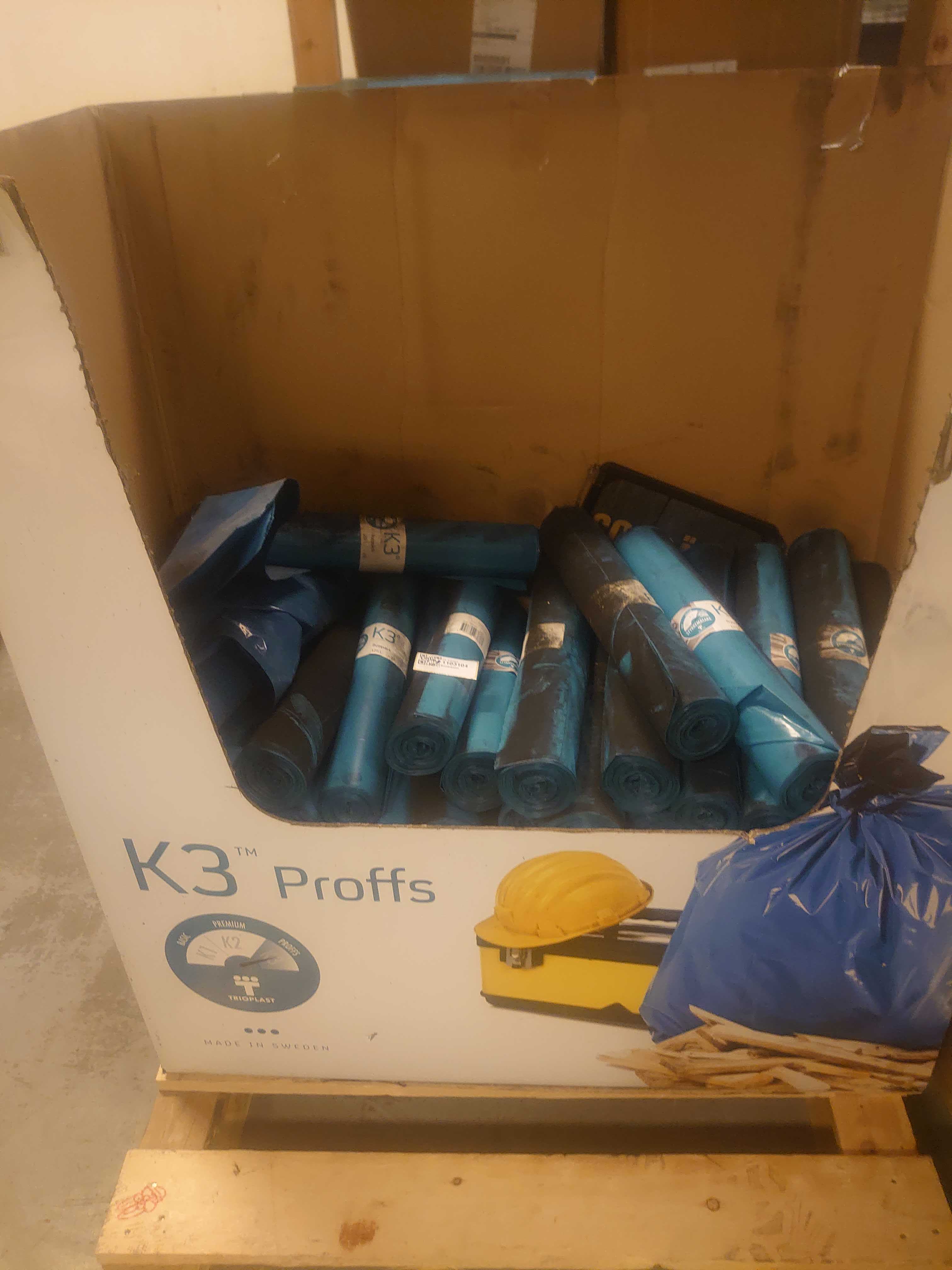 Sortiment med byggsäck, 125L - Auktioner online - Nätauktioner ...