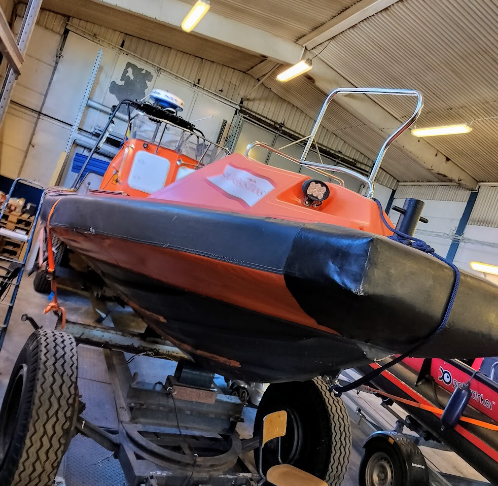 Räddningsbåt alusafe 770 twin frb -2007 Volvo Penta motor 2007 och ...
