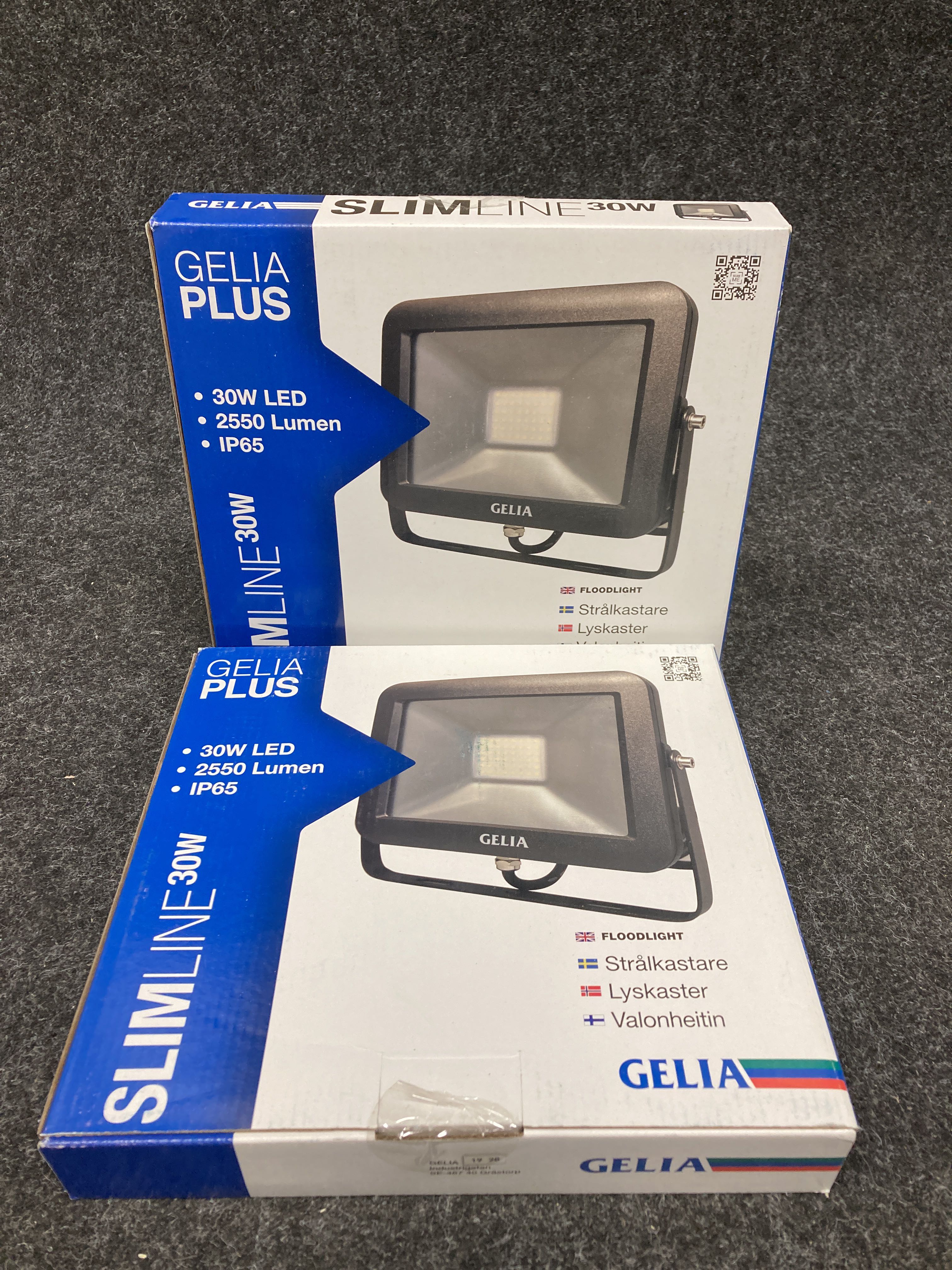2 st arbetslampor Gelia Plus Slimline 30W - Auktioner online ...