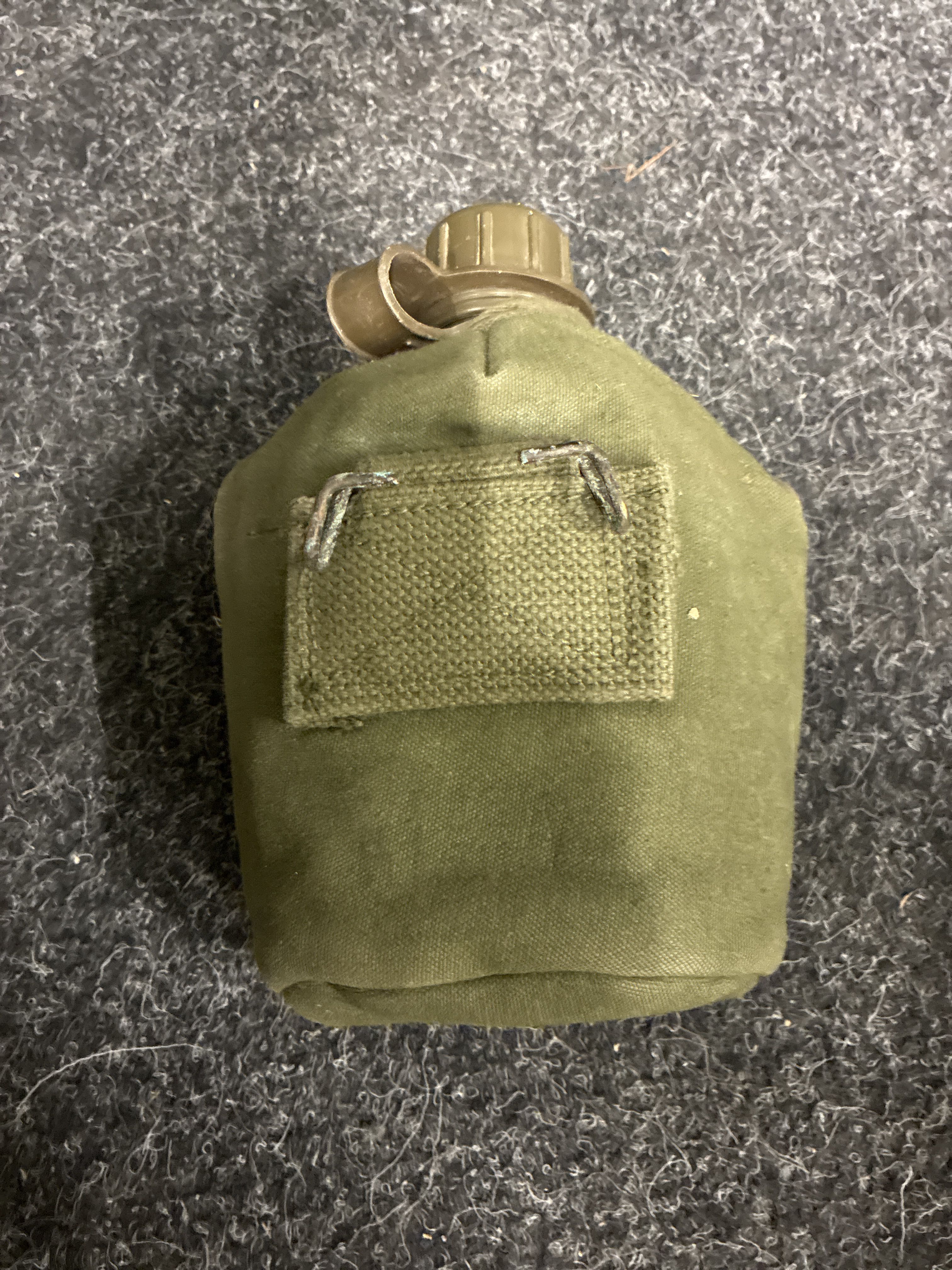 Clothes from the army - PS Auction - We value the future - Largest in ...