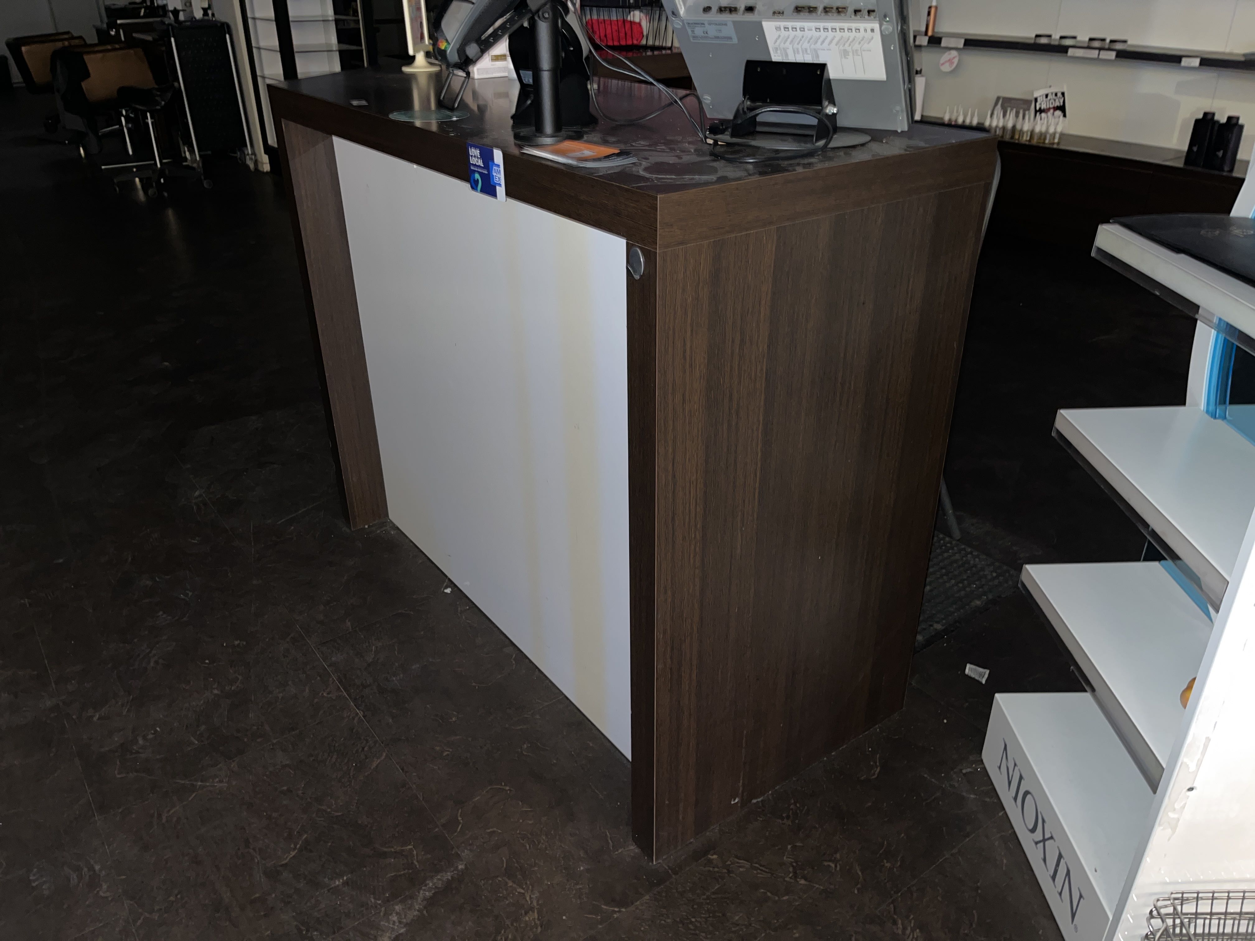 Cash desk for disassembly including chair - PS Auction - We value the ...