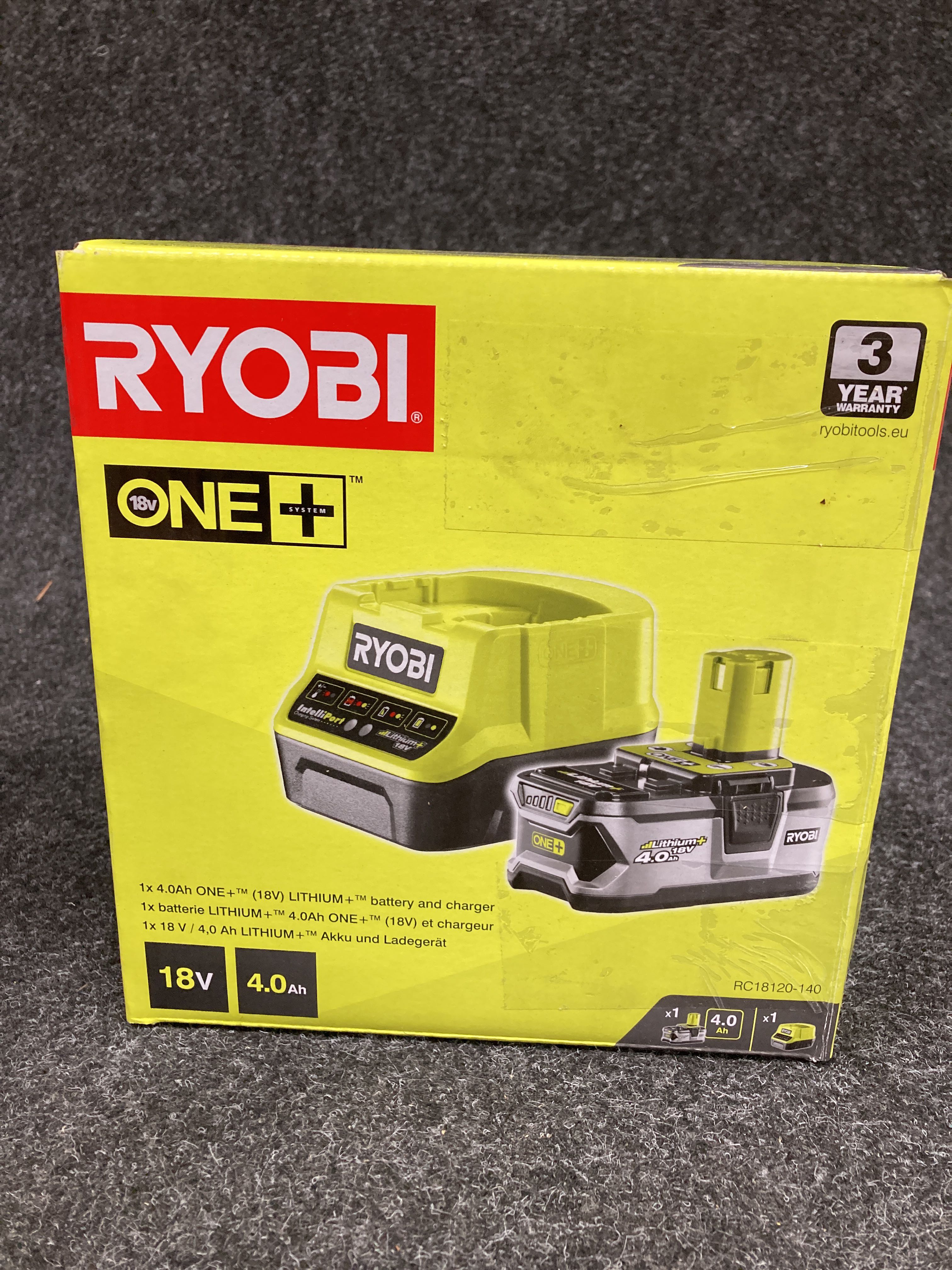 Häcksax ink batteri och laddare Ryobi - Auktioner online - Nätauktioner ...