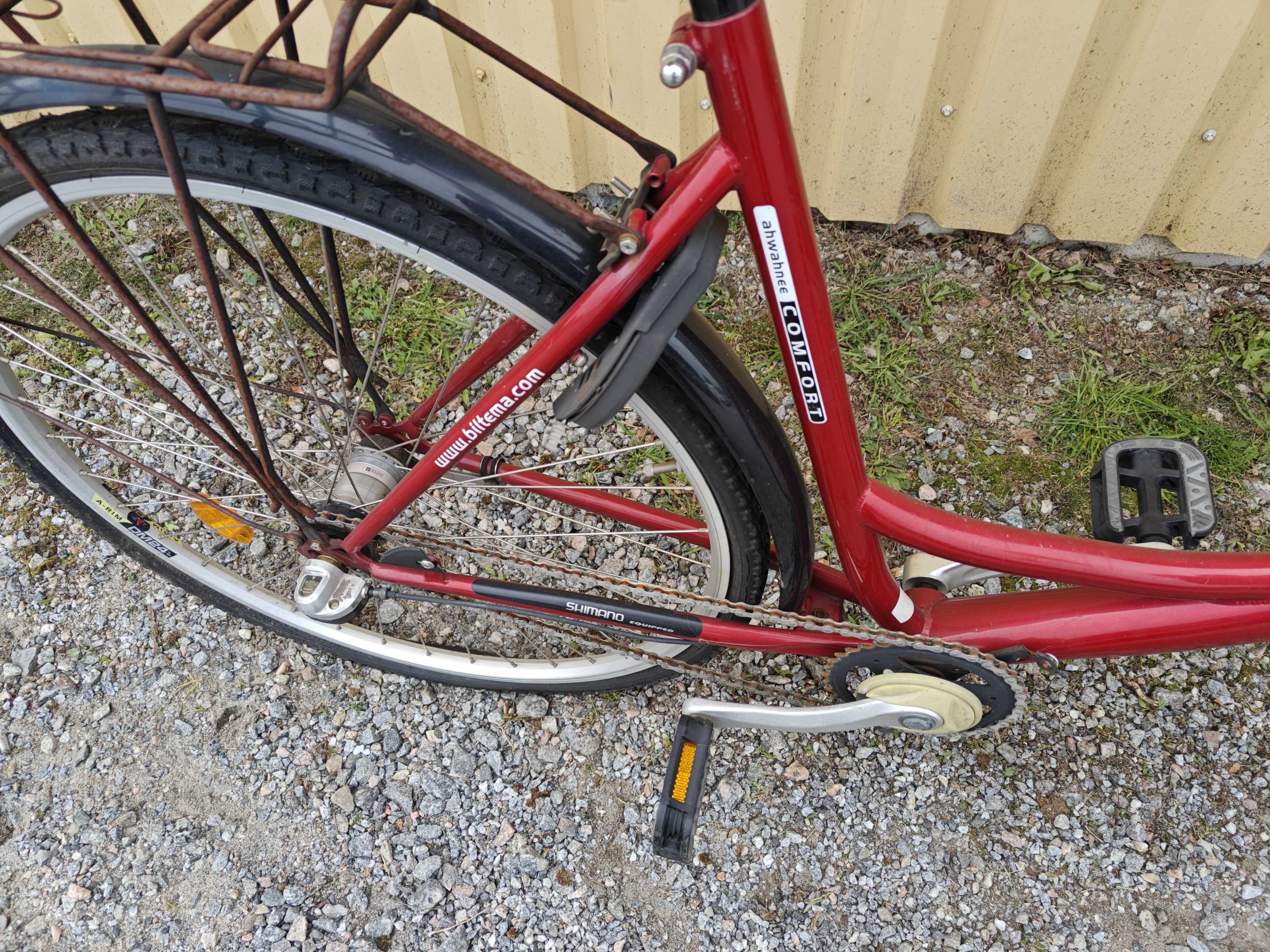 Parti med 13 st cyklar samt en kickbike - Auktioner online ...