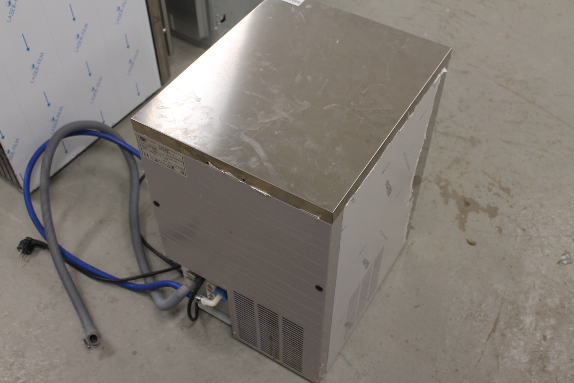 Ice maker Nuove Tecnologie del Freddo SL50W R290 - PS Auction - We ...