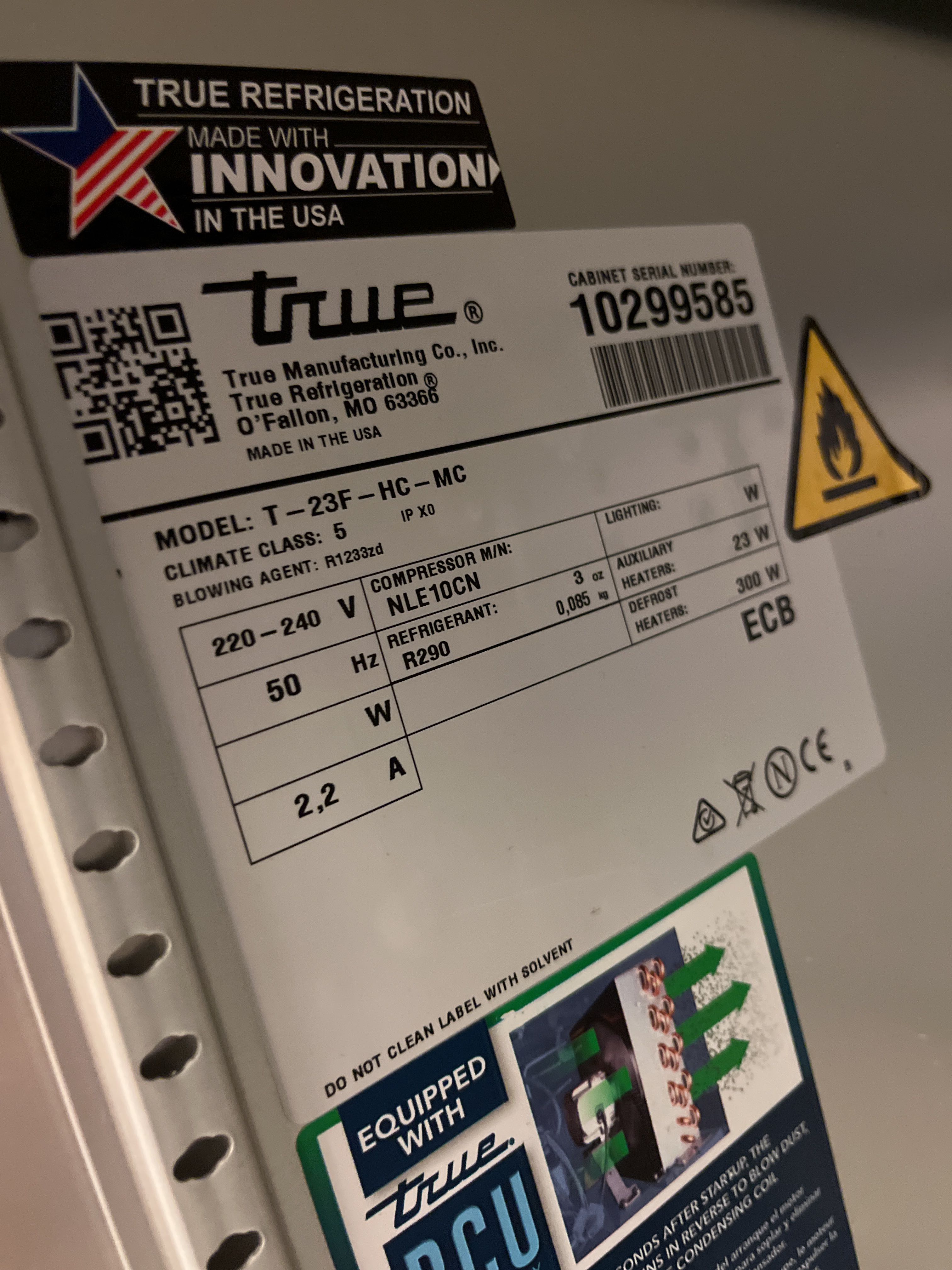 Freezer from True T-23F-HC - PS Auction - We value the future - Largest ...