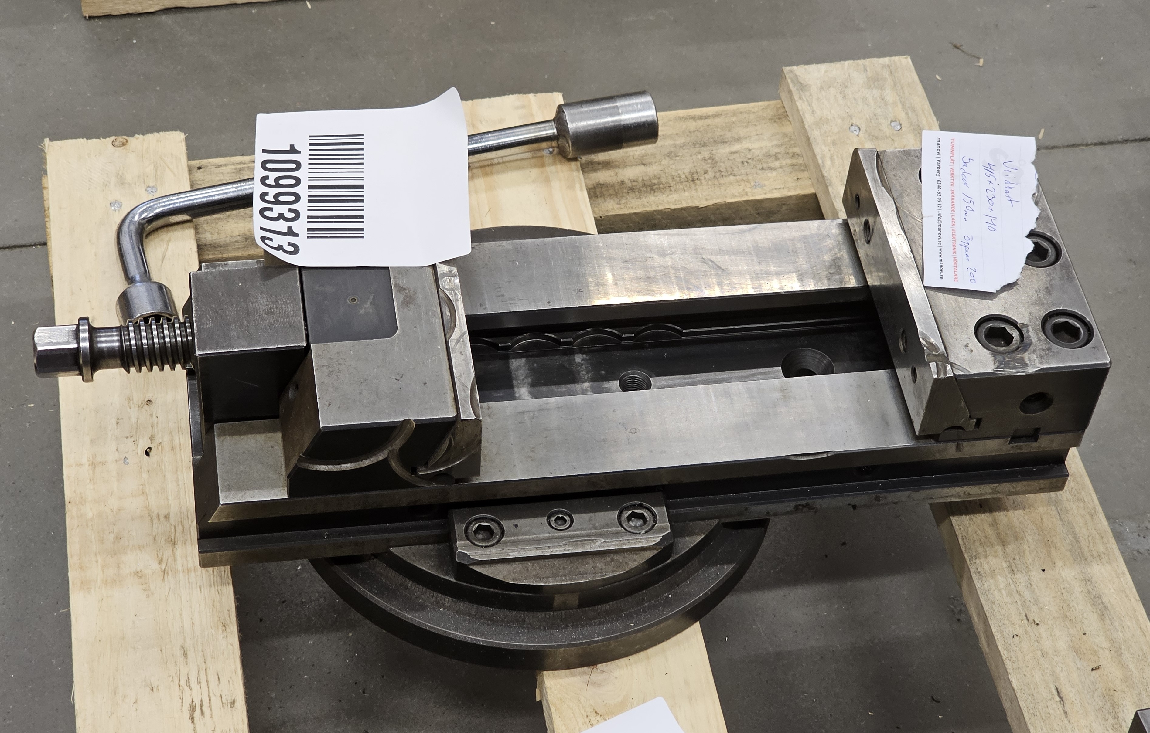 Swivel machine vise - PS Auction - We value the future - Largest in net ...